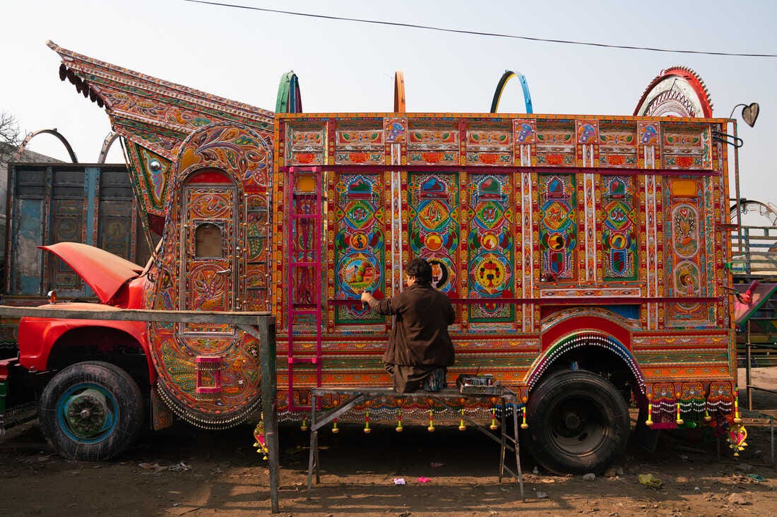 Tracing the Roots of Pakistani Truck Art - Brown History