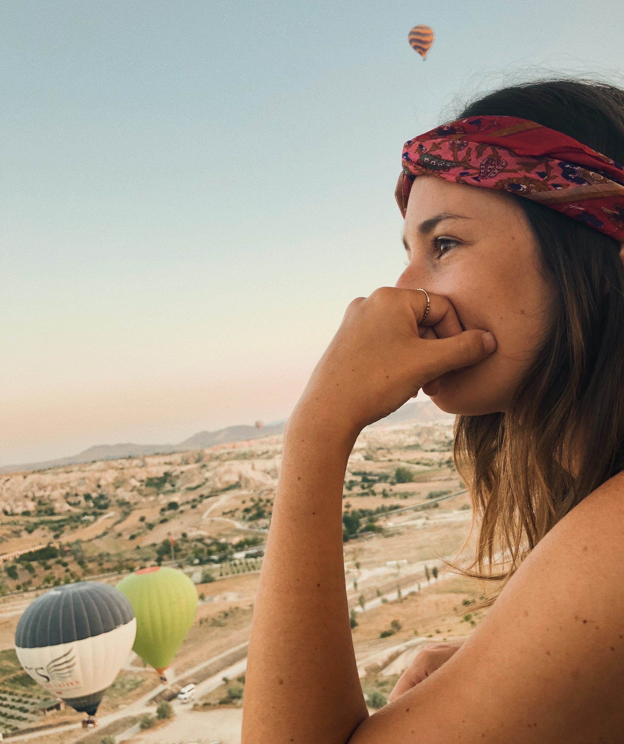 hot air balloons, chance encounters & growing-up