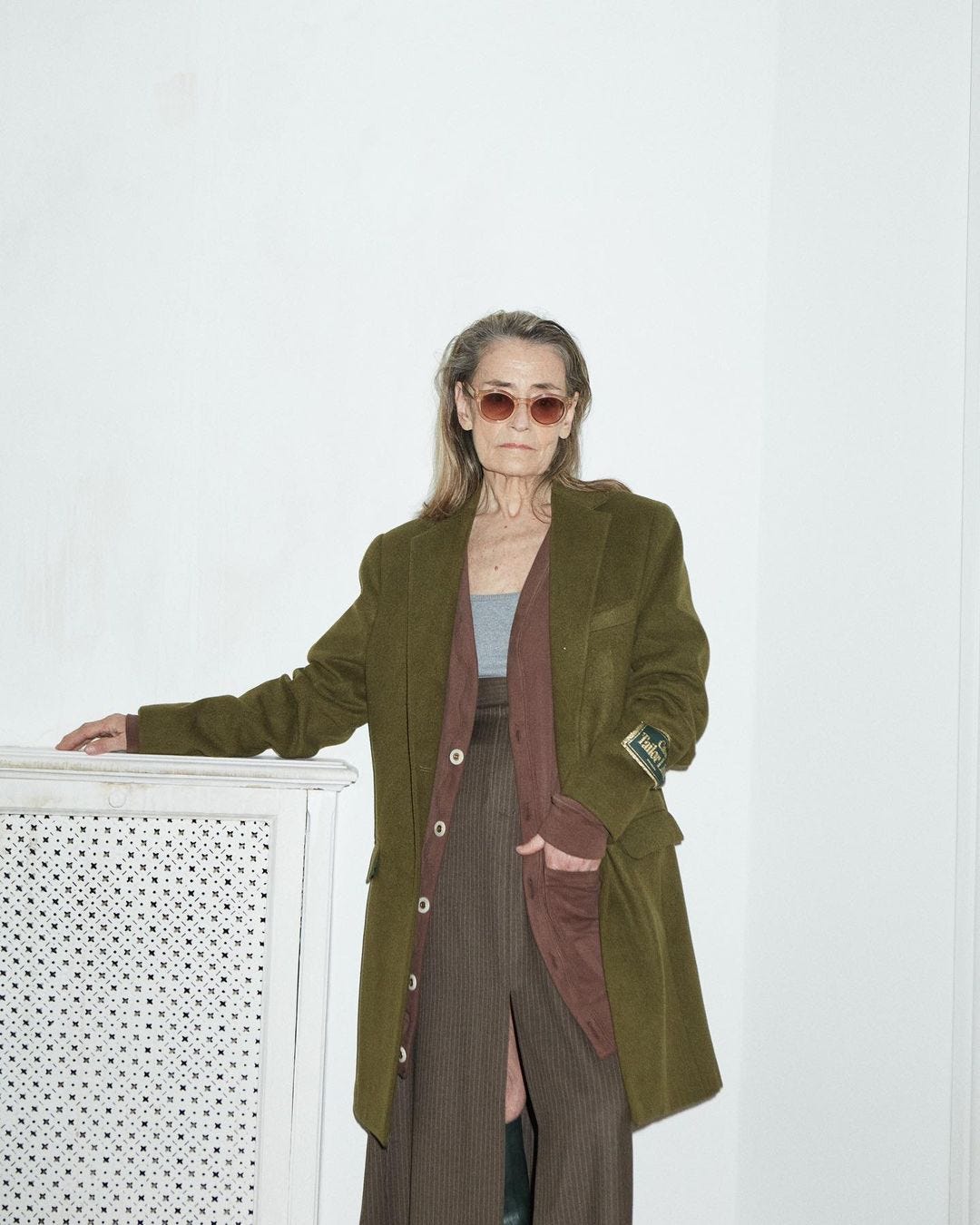 Obsesionario de moda #3: Carla Bugarín, la mujer del traje gris