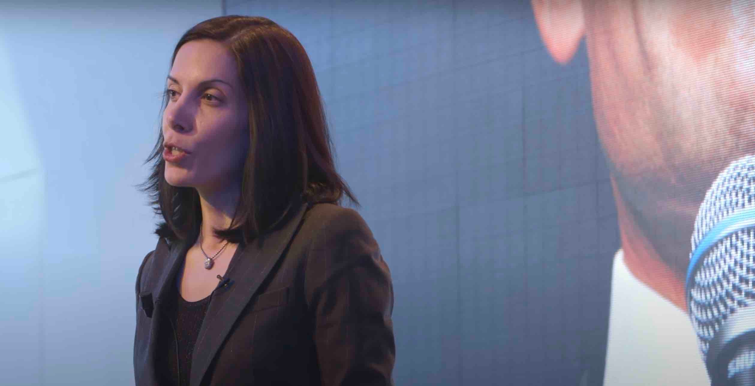 Nita Farahany explique l'authentification via les ondes neuronales de votre cerveau