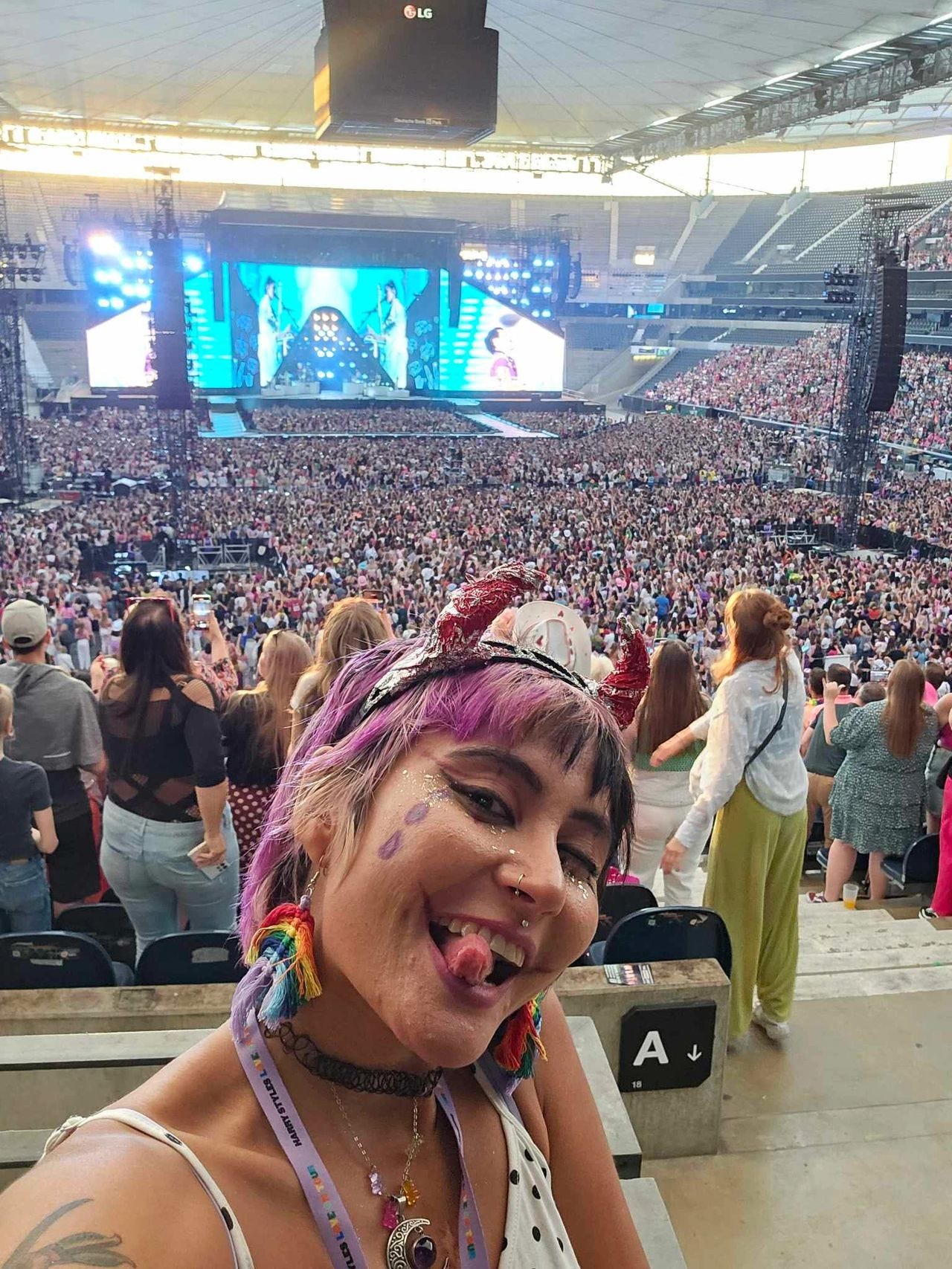 A Love Poem to Harry Styles from Vienna - by Desmina de Vil