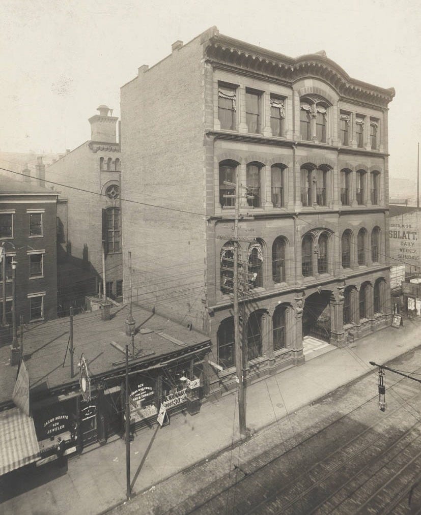 Cincinnati's Old Main Library History and Photos