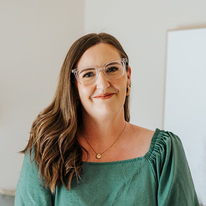 Holly Brunnbauer | Substack