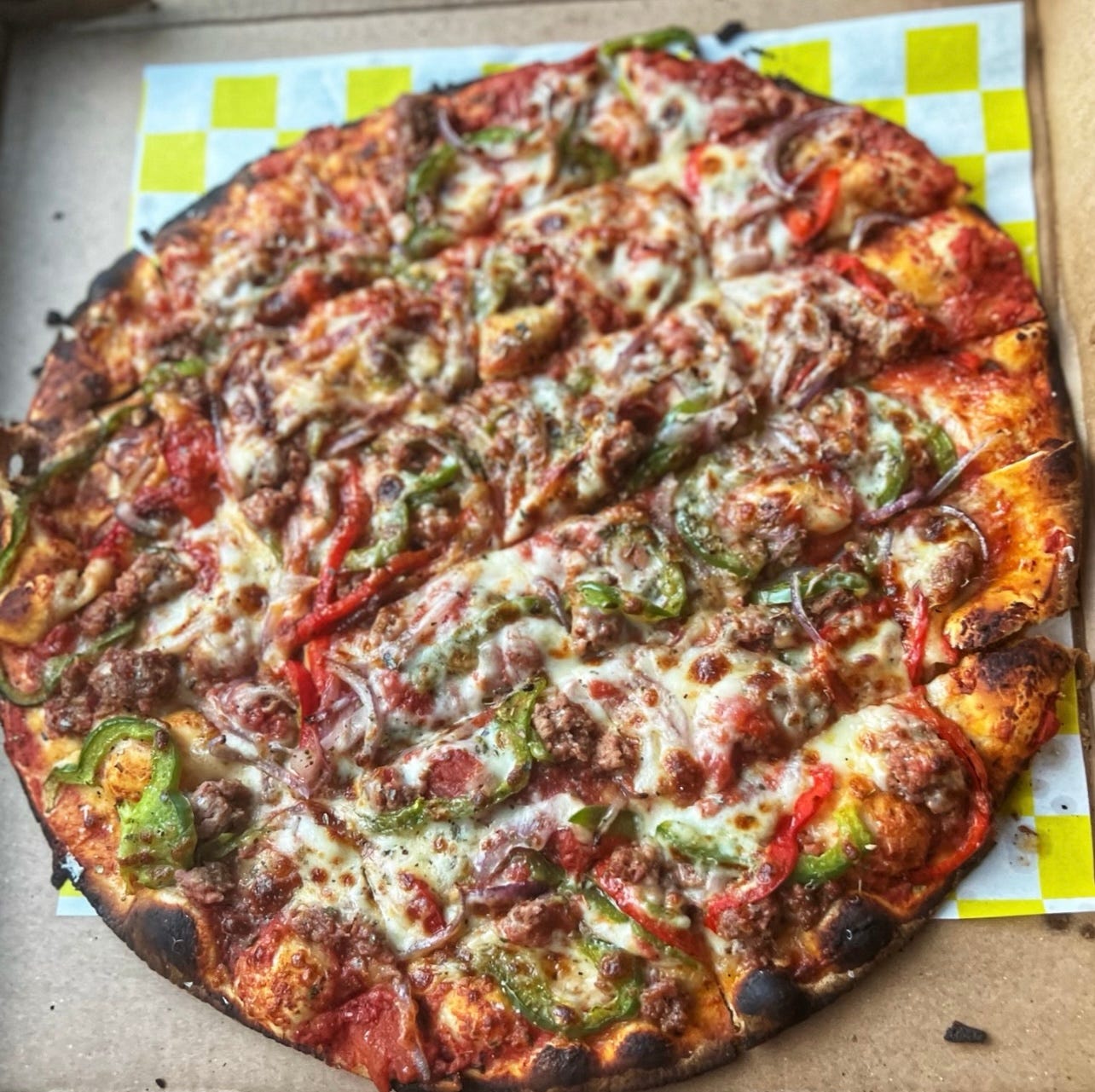 In Search of Tavern-Style Pizza