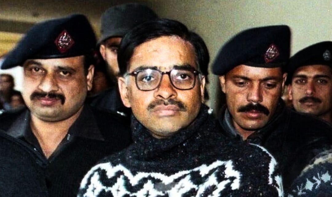 “Where is my child!?” - The Notorious Case of Javed Iqbal, Killer of ...