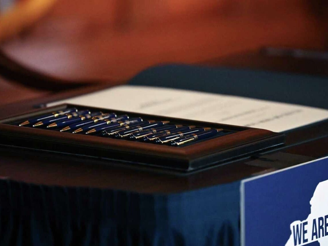 Full list: Hochul signs 85 bills, vetoes 57 others