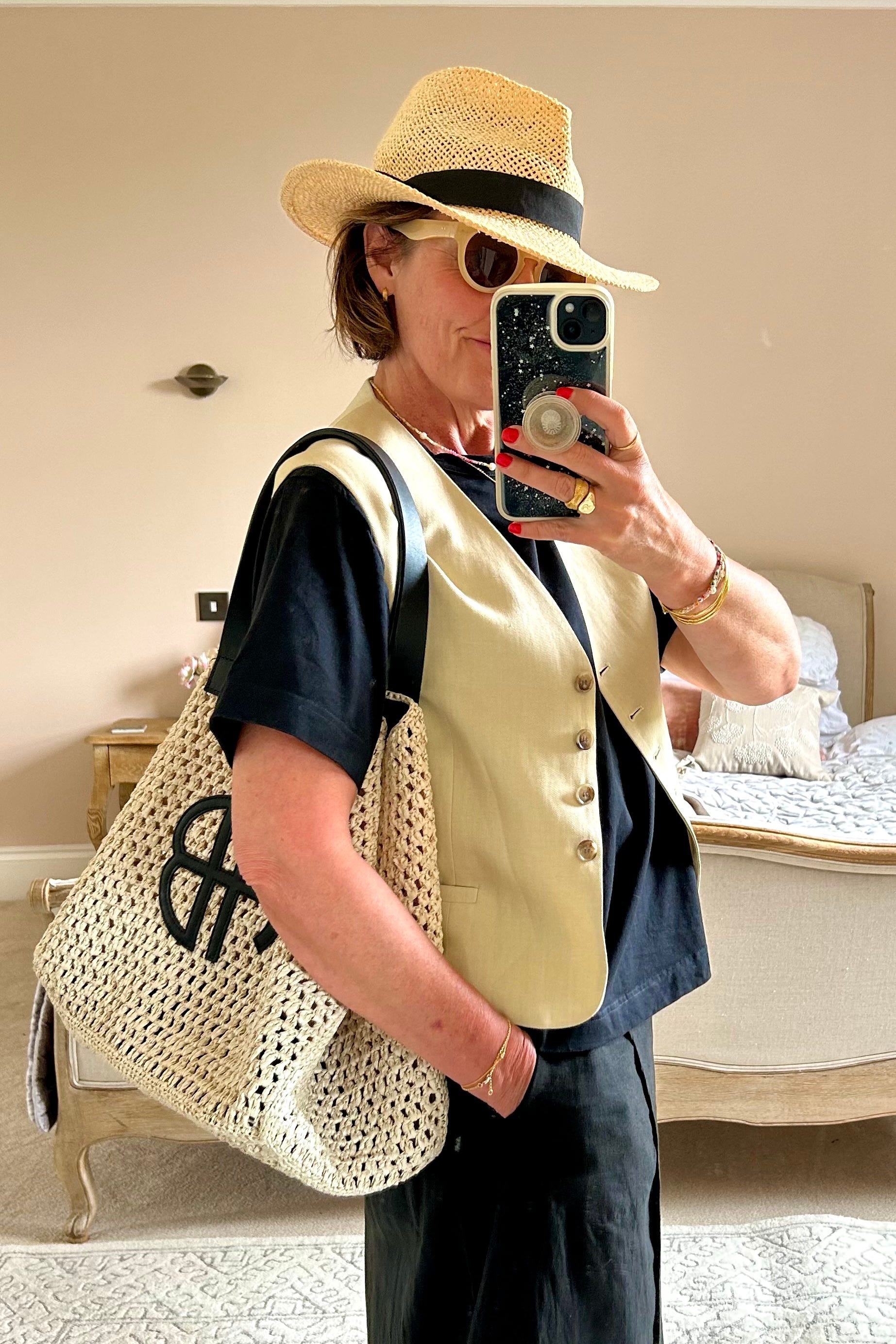 Welcome to 5 Things Friday! - by Melissa - 5 Things Friday