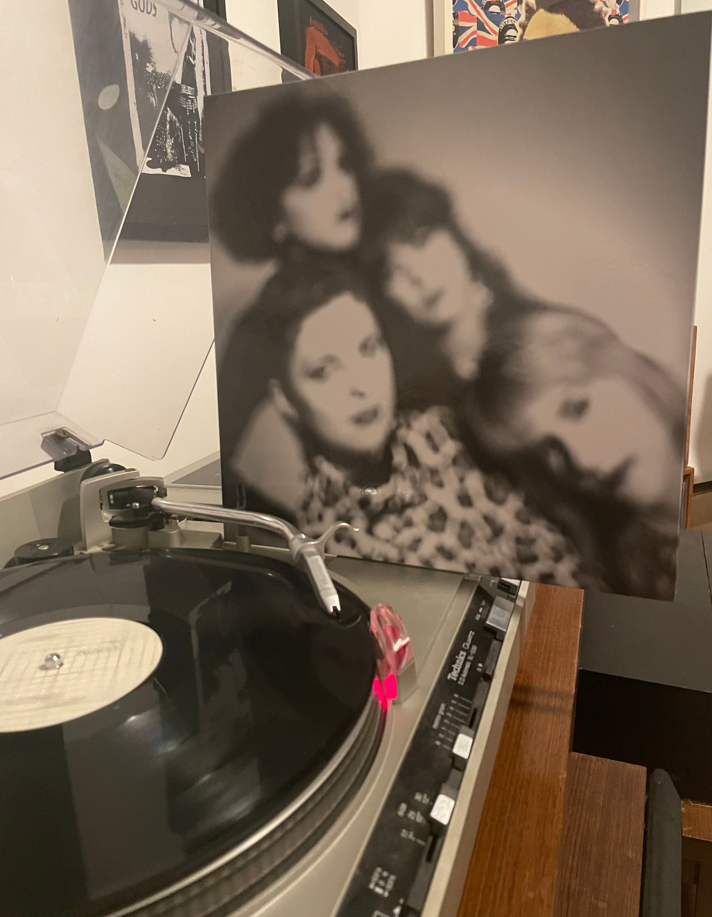 AKT3: Frauen Feuer - by Mondo Vinil - Gustavo’s Substack