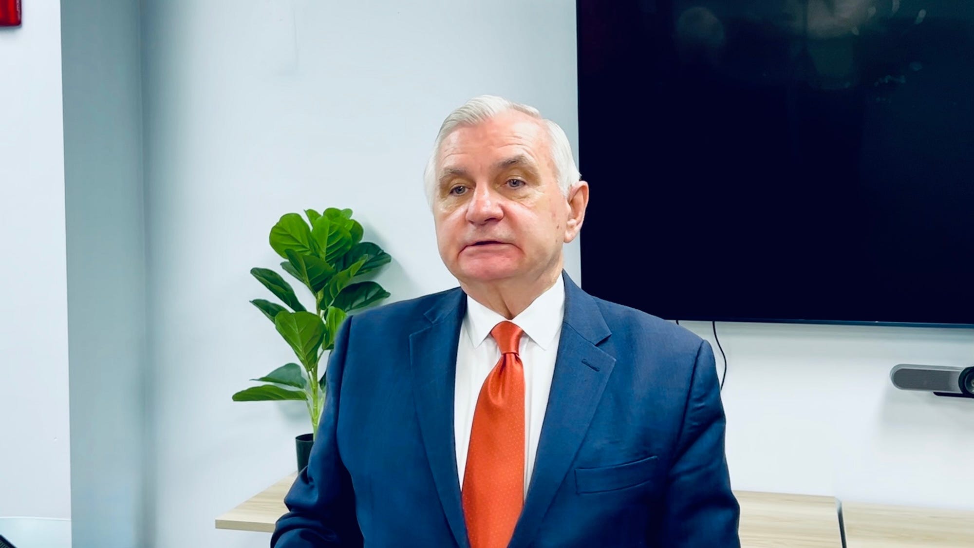 Senator Reed meets with service providers to discuss what cuts to ...