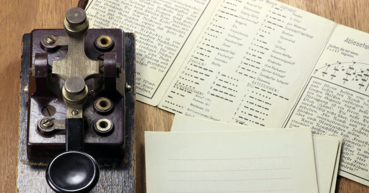 The Independent Sentinel #48 - by Javier Fuentes