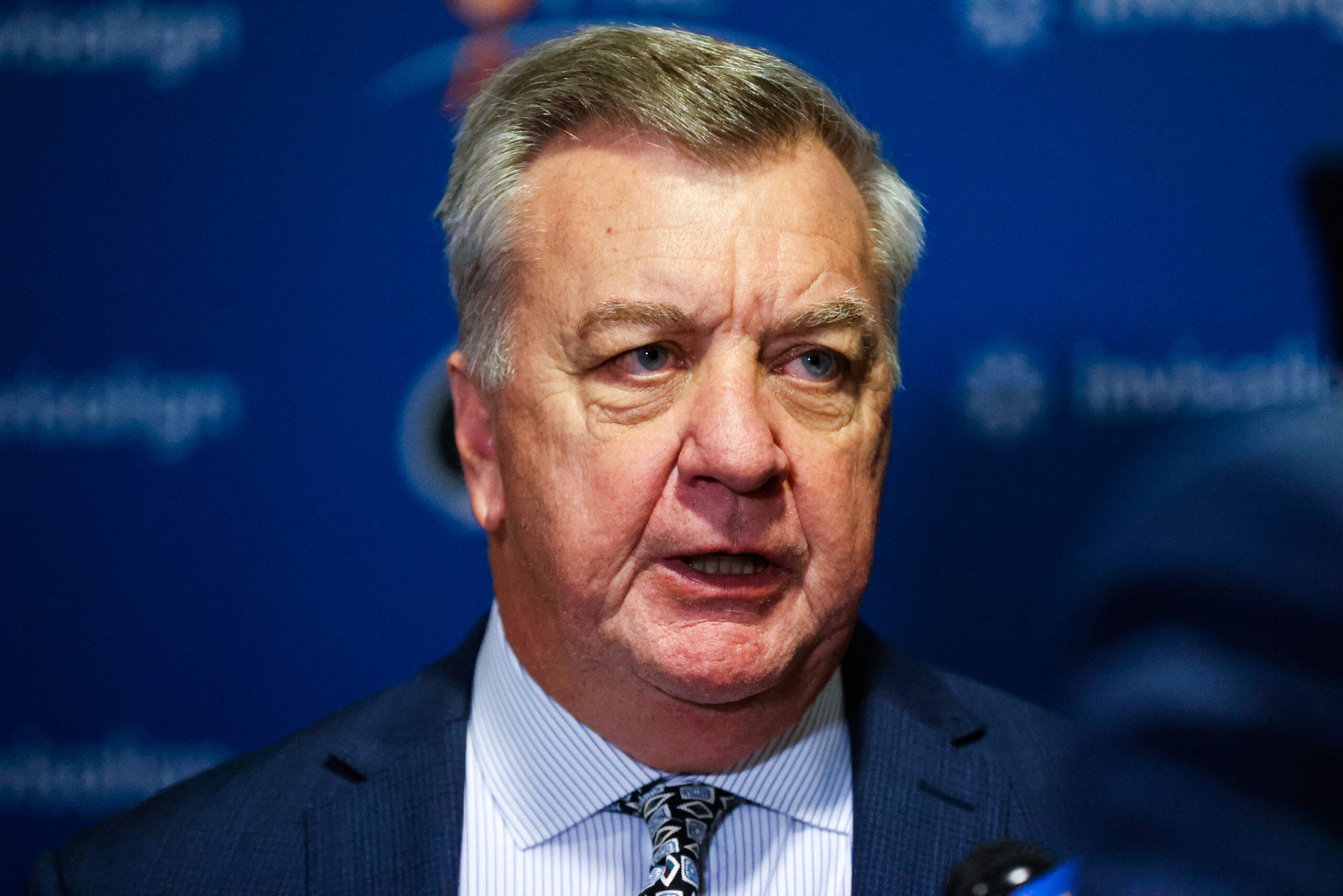 Waddell to Columbus, Canucks Like Necas, Plus Contract Talks