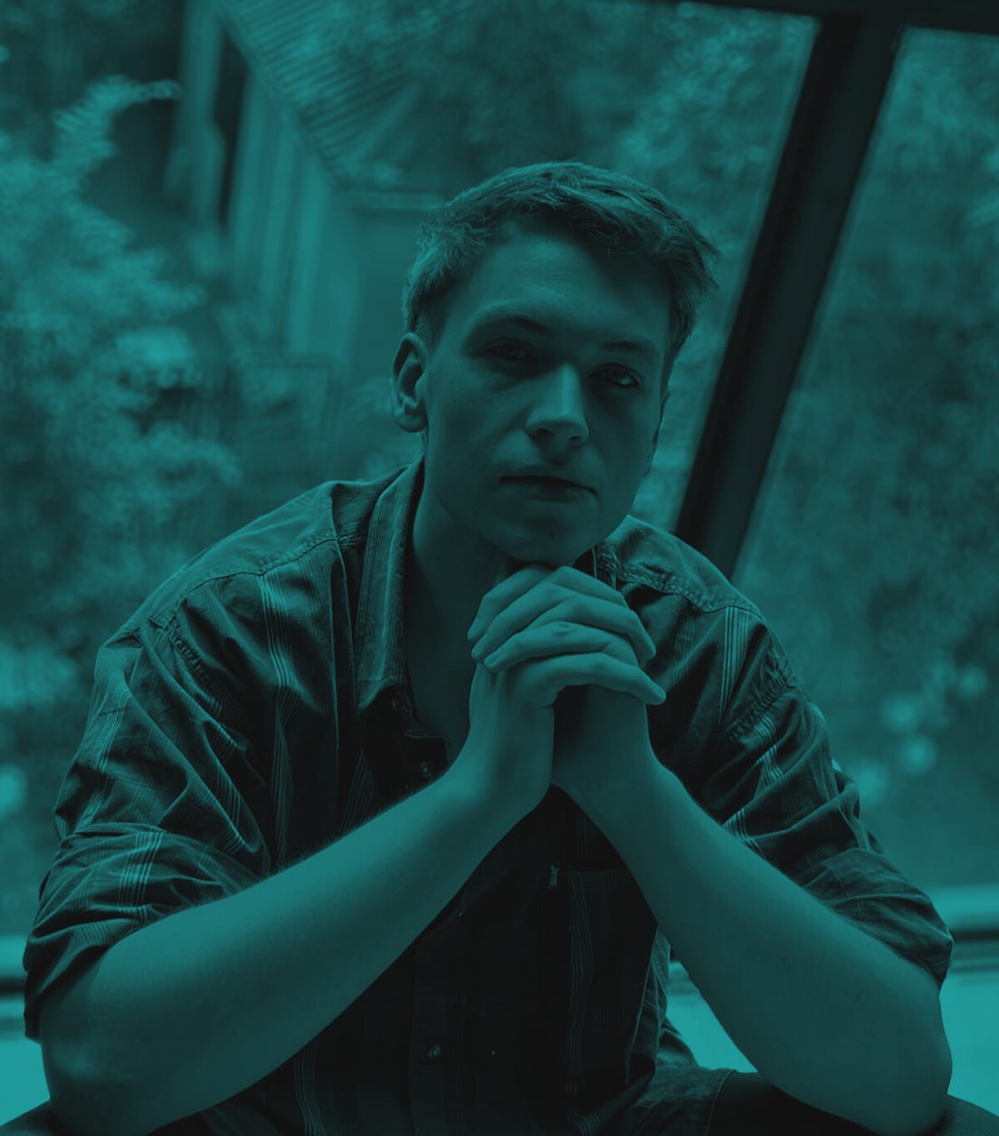 "Holle teen die muur," en ander gedeelde memories uit ons jeugdae