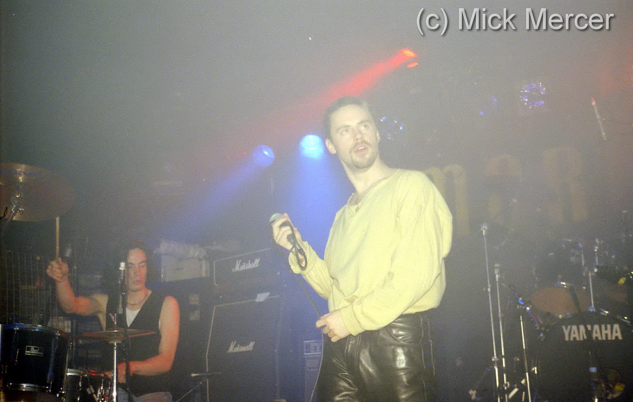 ON THIS DAY ... in 1992 - CNN - Mick Mercer's Panache