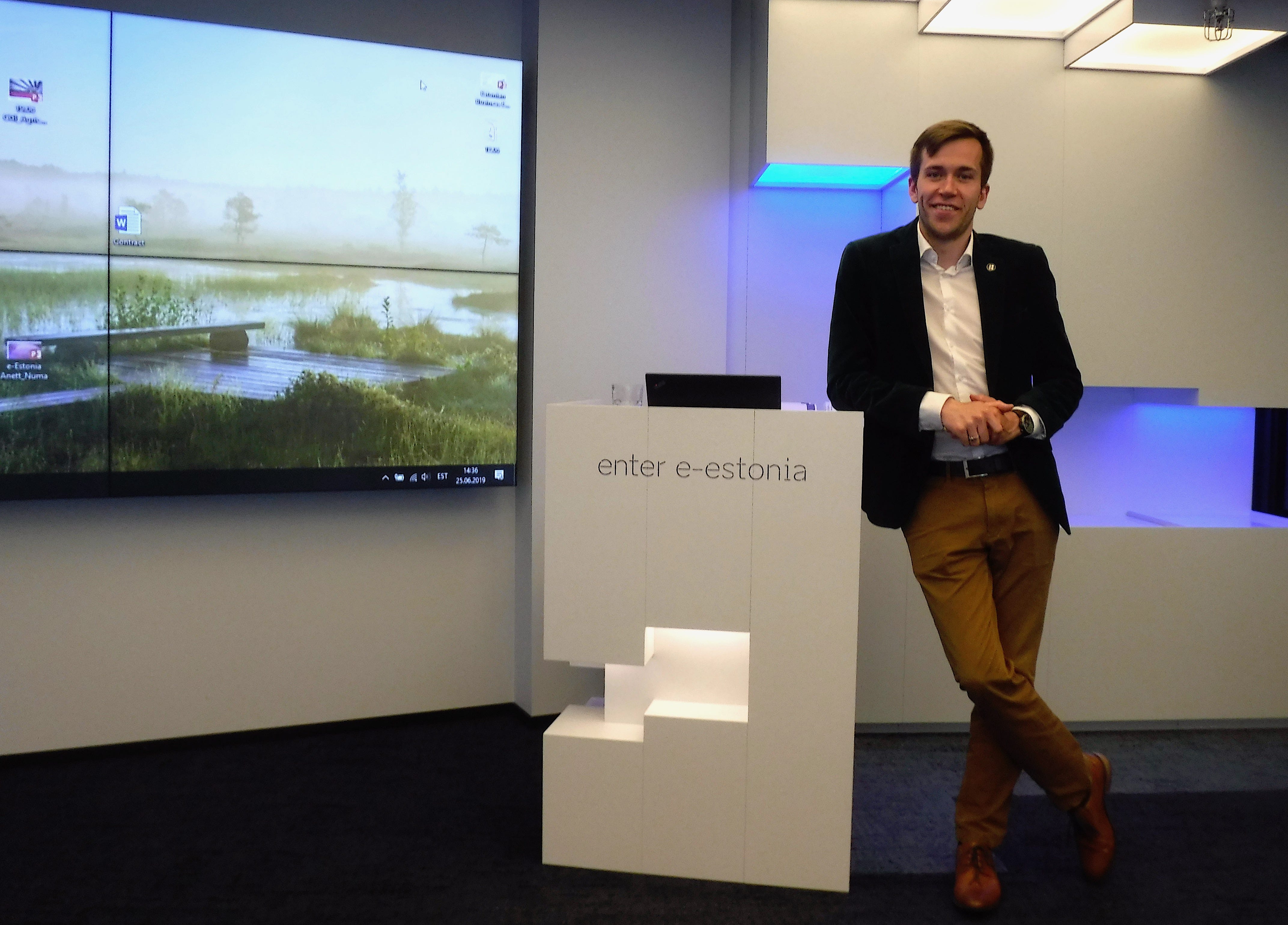 Whose data is it anyway? - by Alex Klaushofer