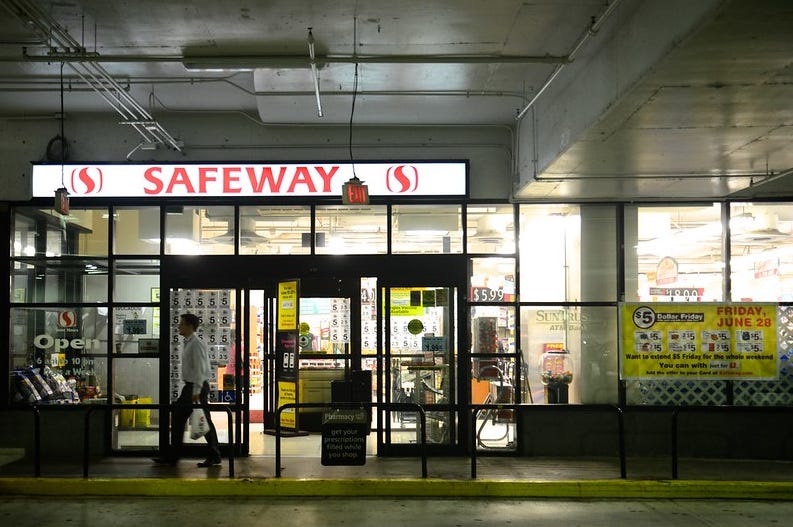 The Strange Legacy of the Rosslyn Safeway - Ryan’s Substack