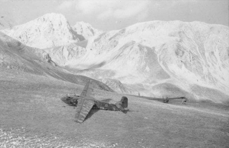 Fallschirmjägers rescue Mussolini - by Martin Cherrett