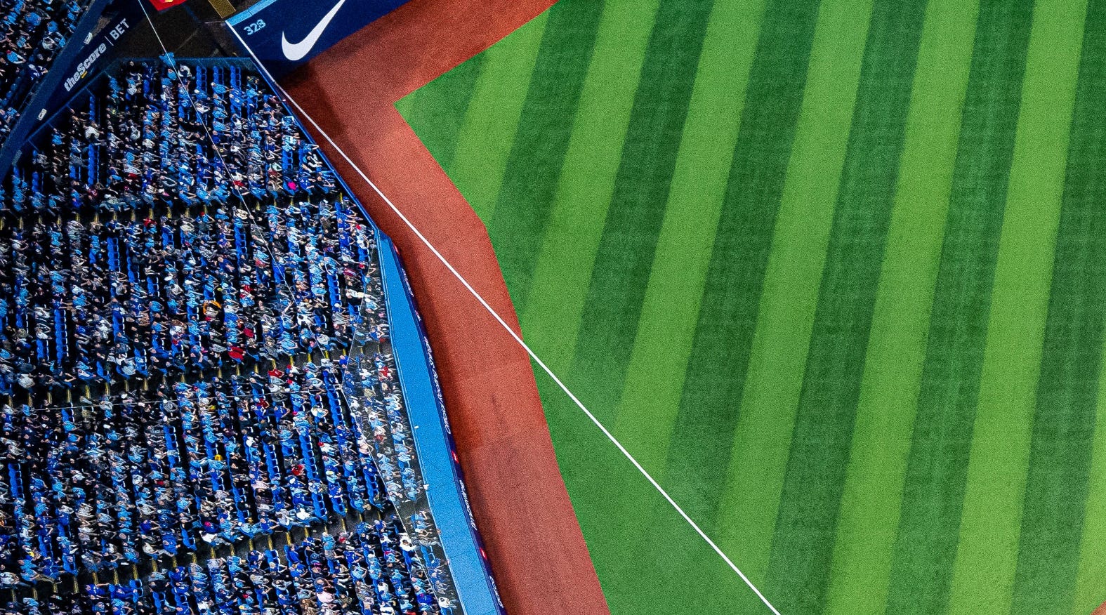 Fares and fouls: The Jays show off their plans for the Rogers Centre ...