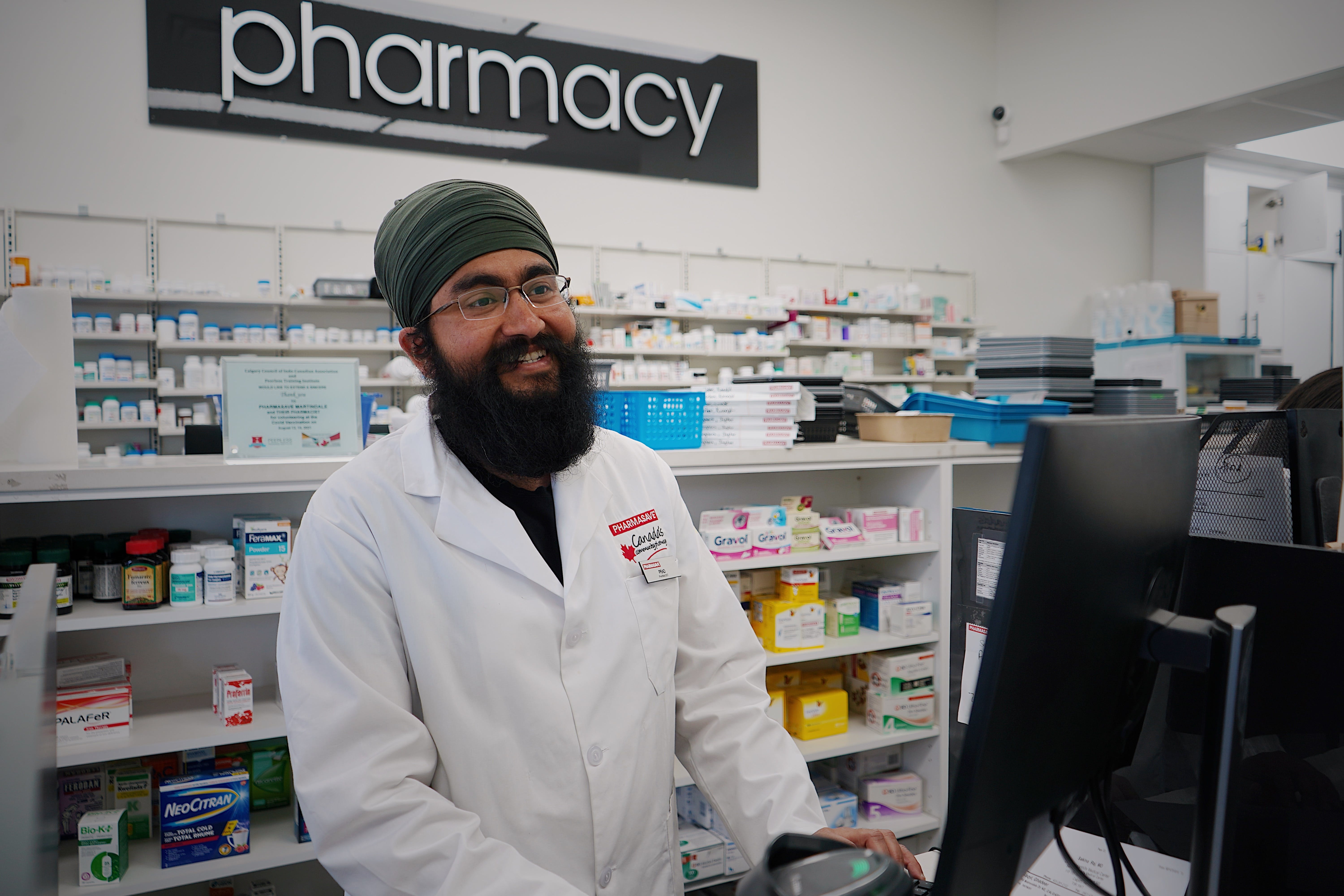 How to Become a Pharmacist in the USA: Requirements and Steps