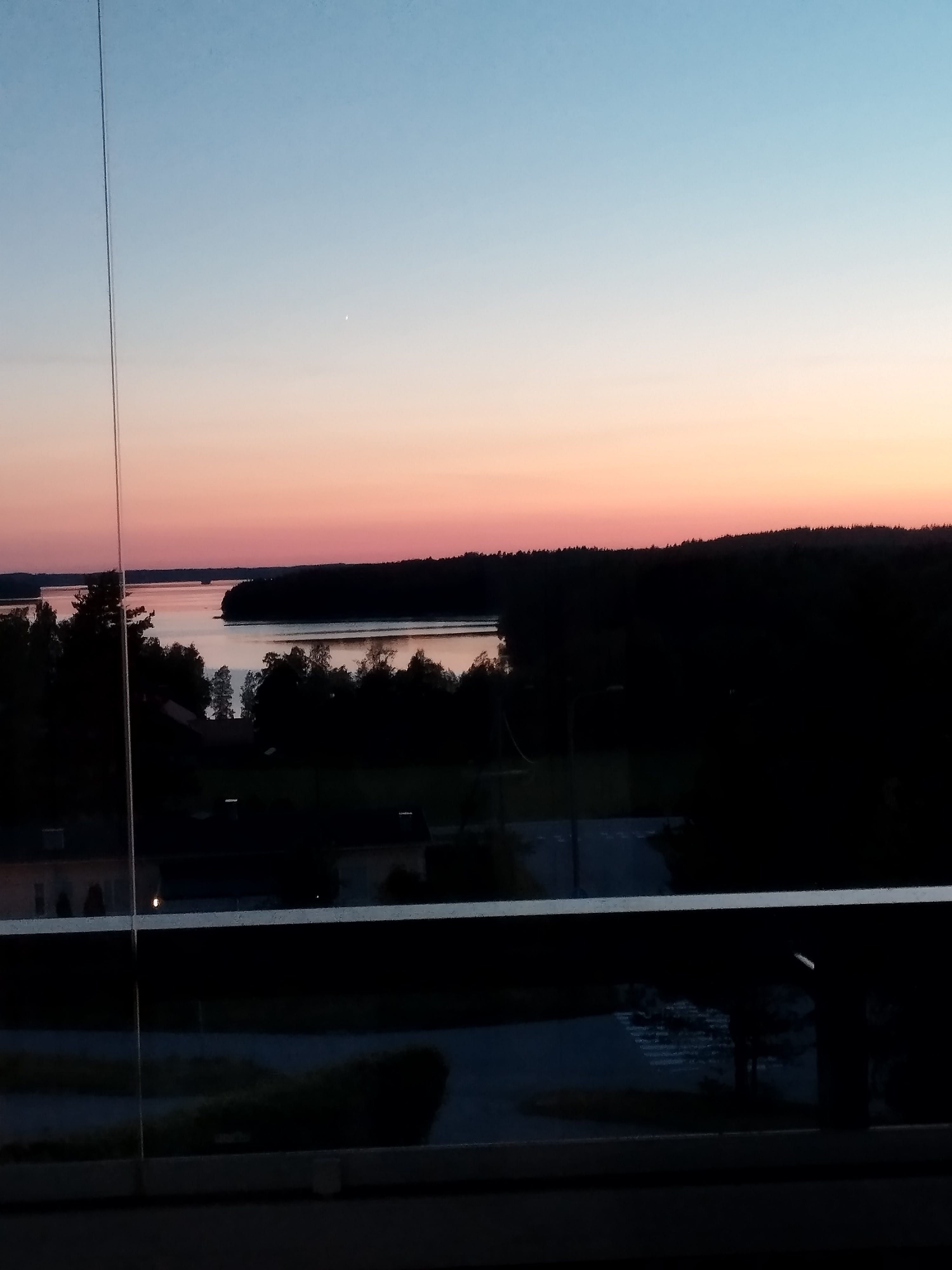 Still - by Susannah Cragwick - Poetry by Susannah