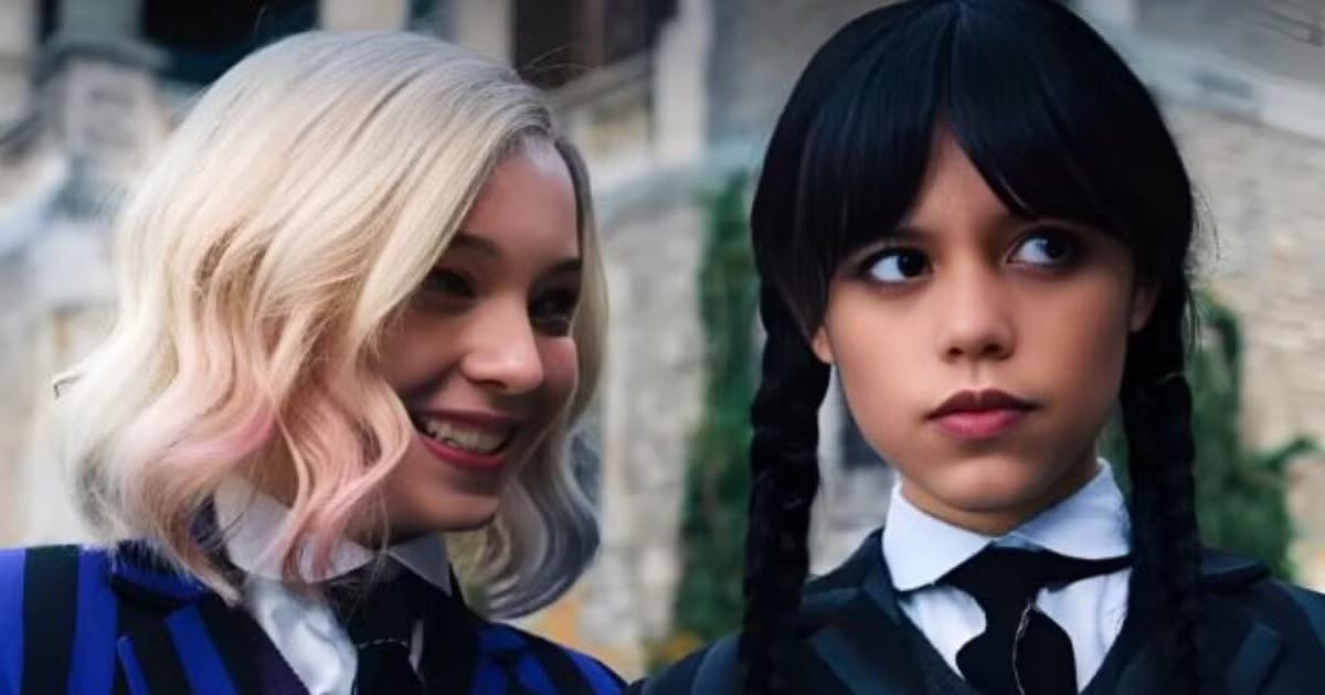 The 10 Most Popular Femslash Ships on AO3 in 2024