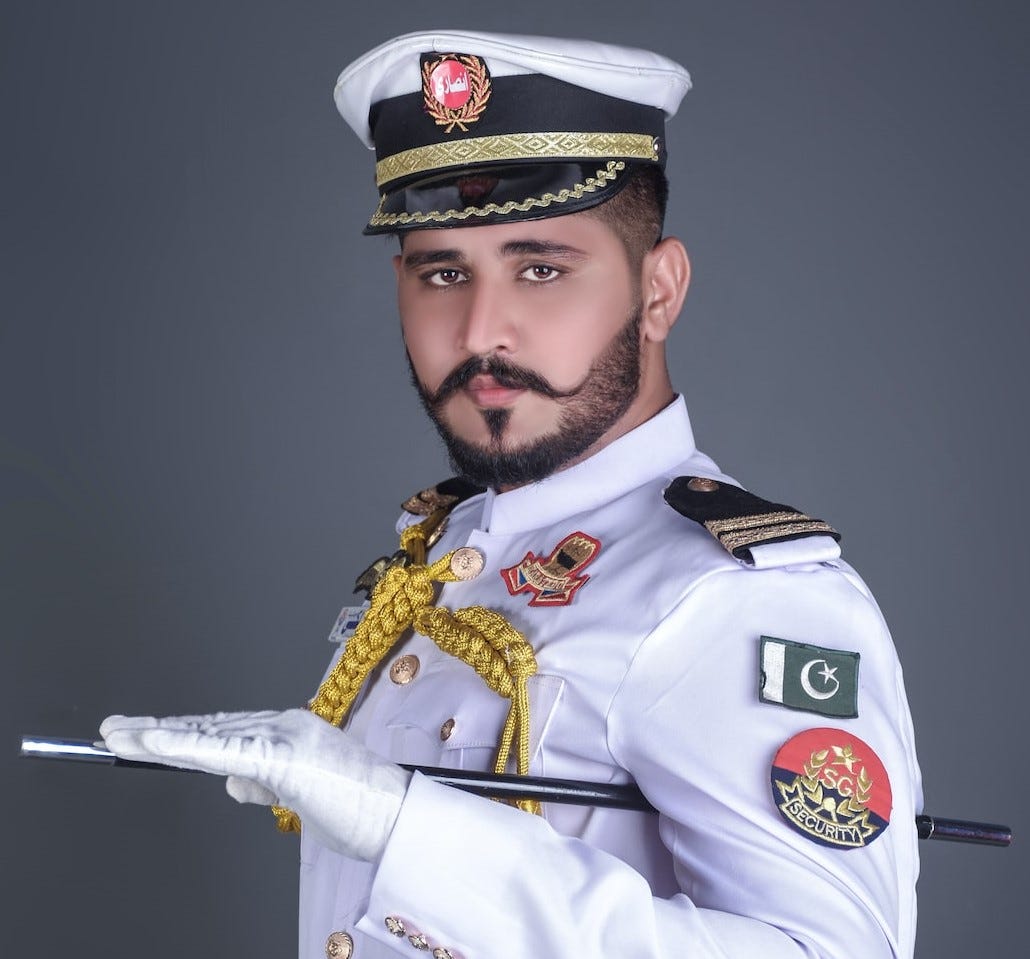 "I, I, Captain" - A Writer's Block: Robb Grindstaff