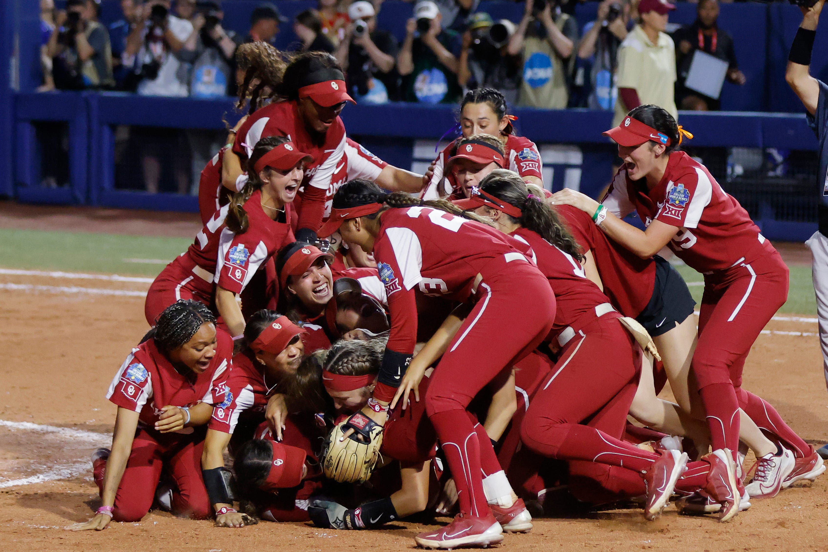 SUPER REGIONAL PREVIEW: Sooners taking on familiar nemesis in Seminoles