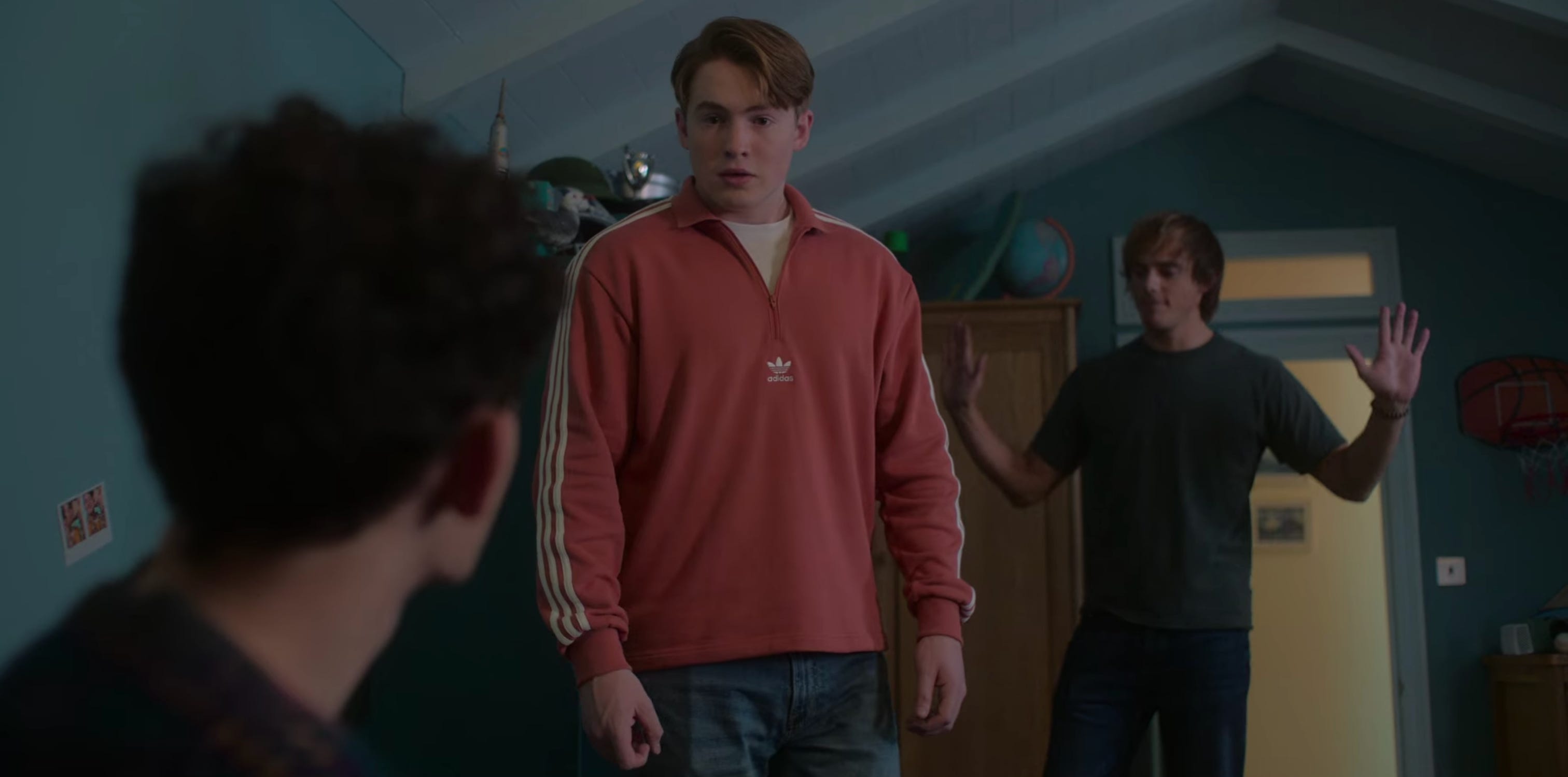Review: Heartstopper, "Out" & "Family" | Season 2, Episodes 1 & 2