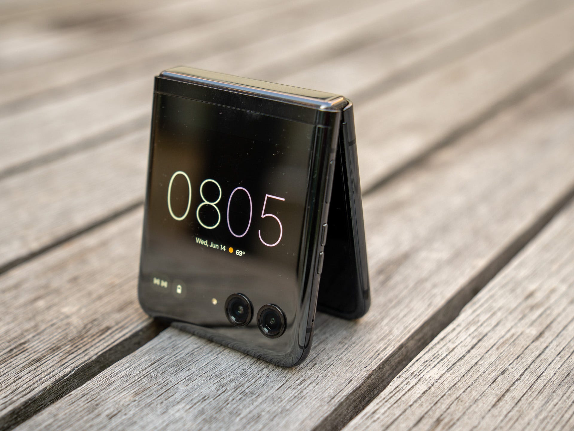 Motorola Razr+ review: the best flip phone ever made