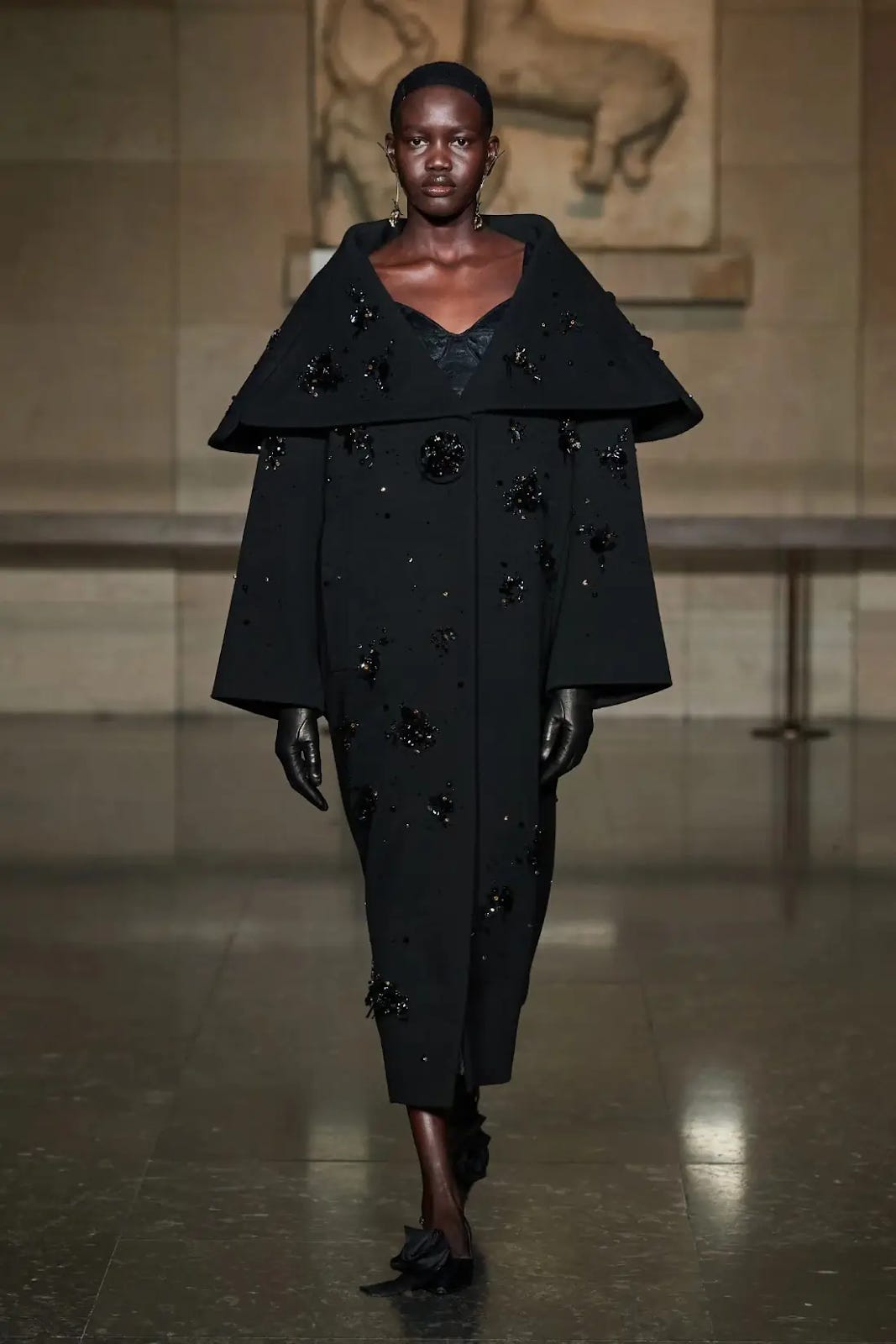 Erdem's Maria Callas inspired opera coat dazzles at LFW 40th Anniversary.