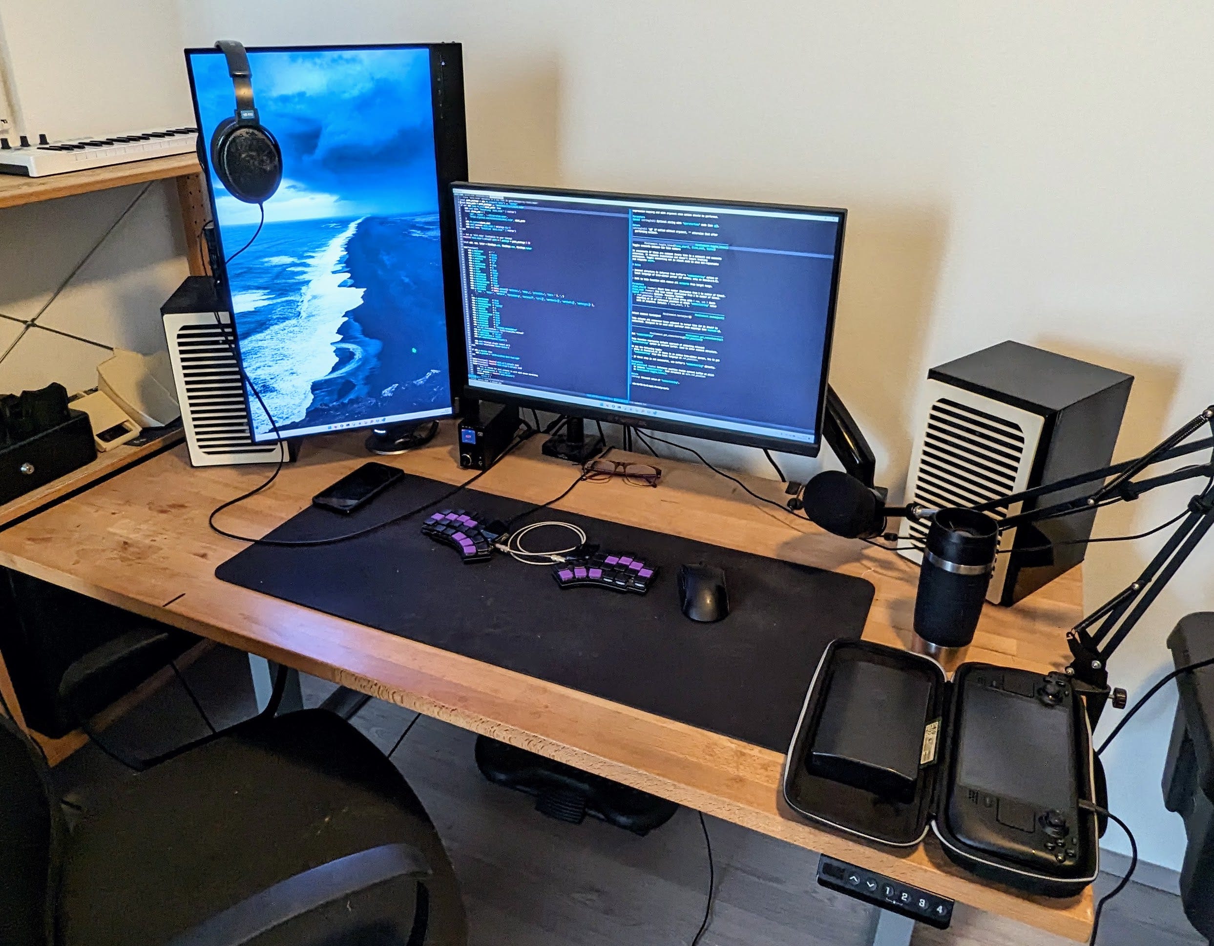 35 - Dominik Schlack - by Adib Hanna - .dotfiles