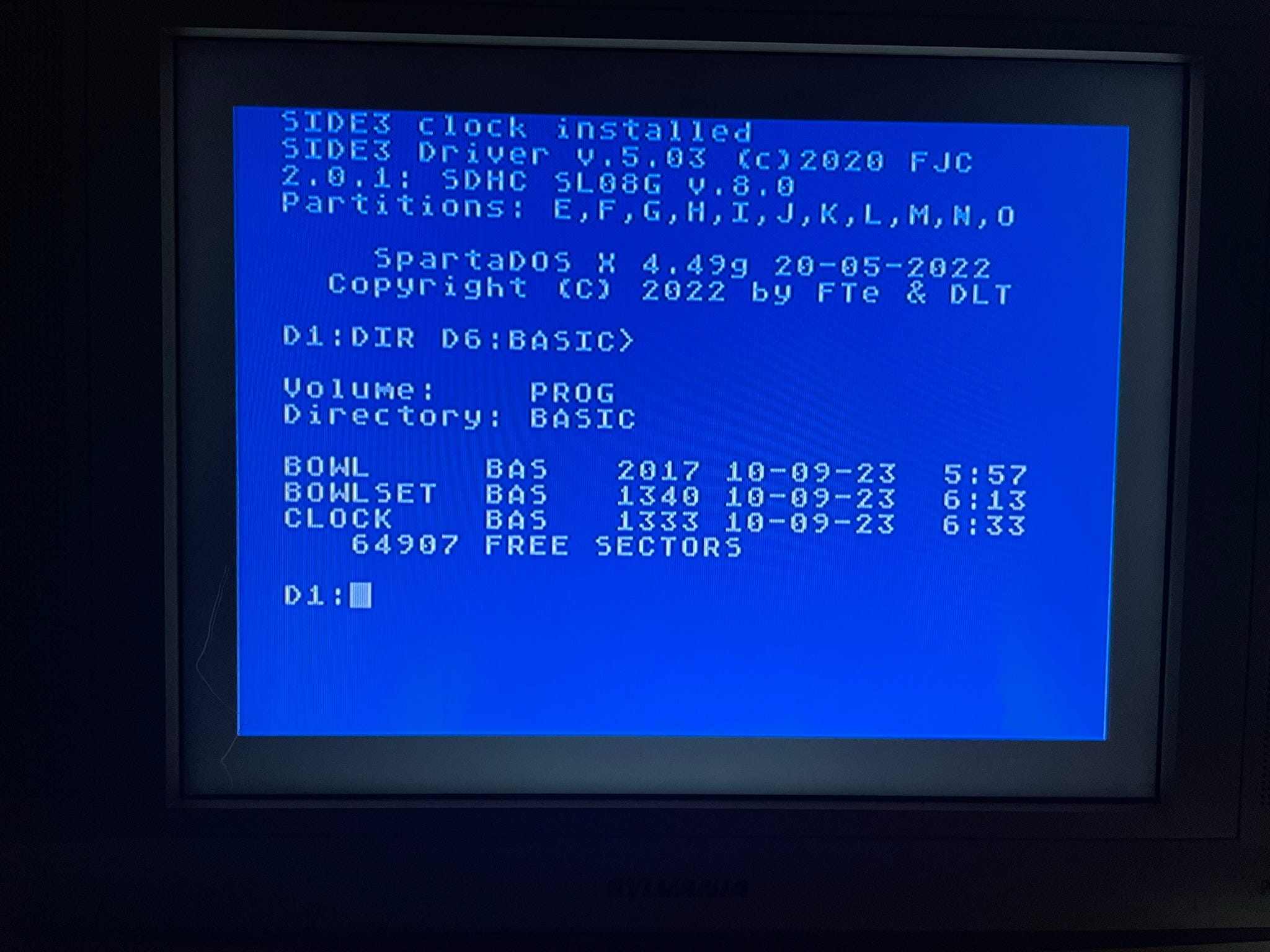 A Digital Clock in BASIC - by Paul Lefebvre