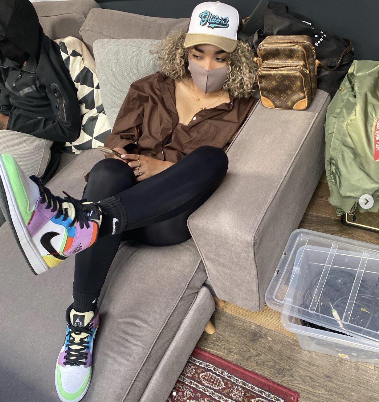 The House on Fire - by Samuel Awe - Escape Plan Media 🌐