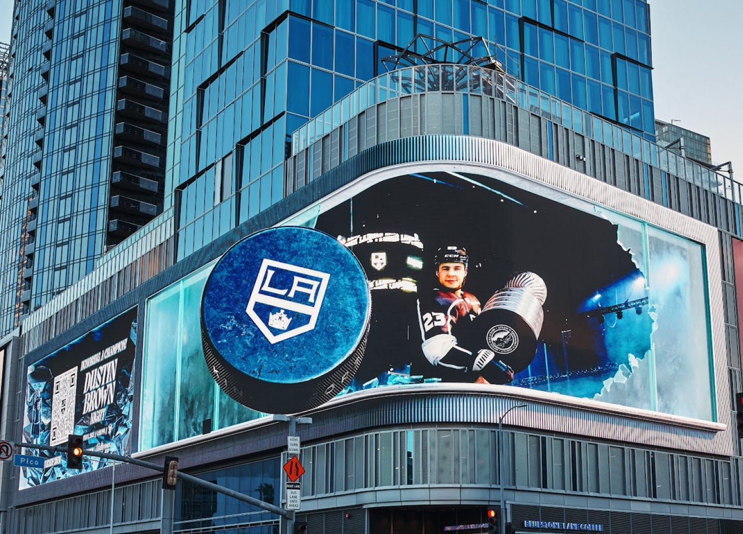 Capturing your attention using 3D OOH - by Matthew Hughes