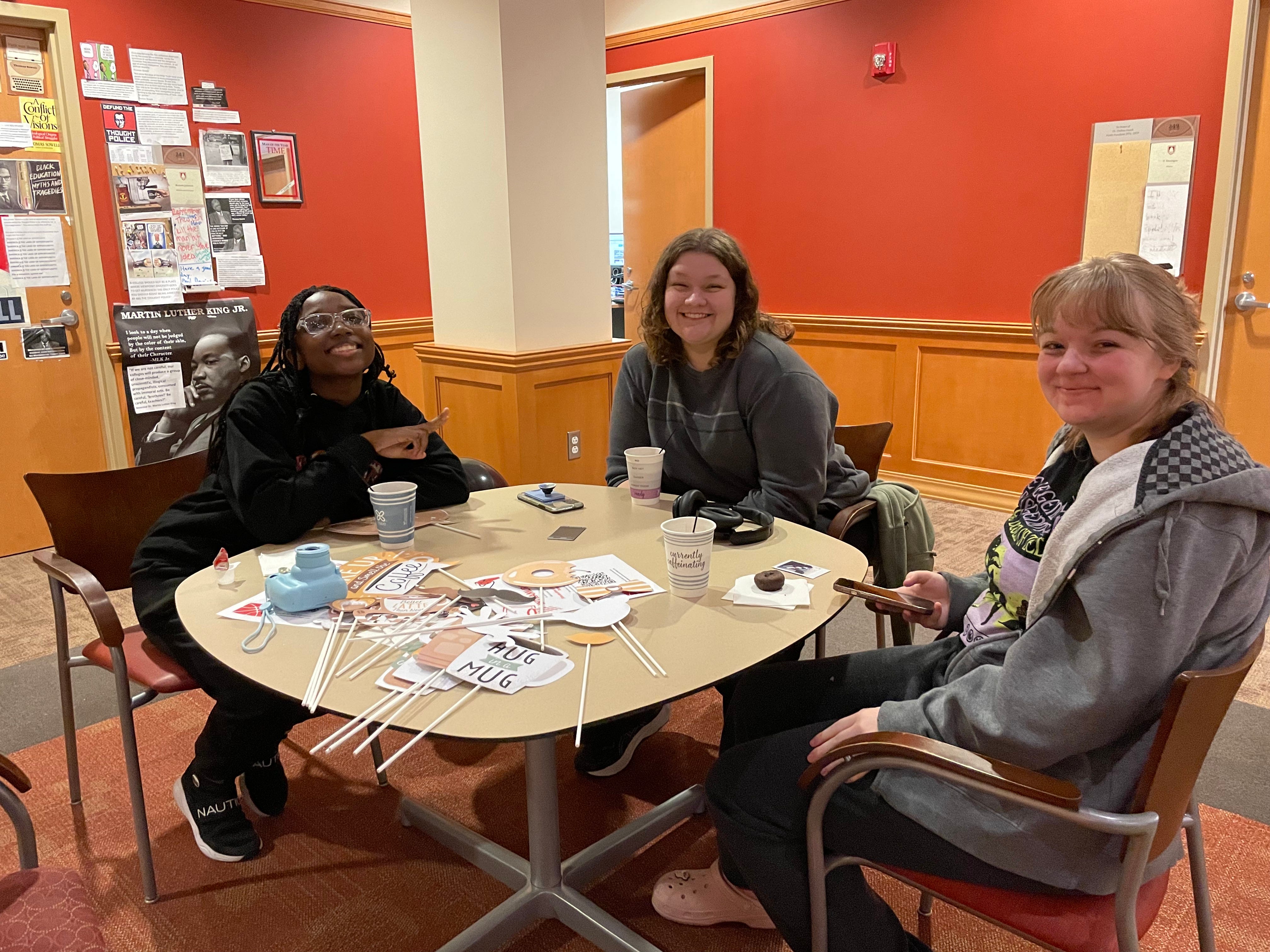 Spring Coffee House - by thecourier1