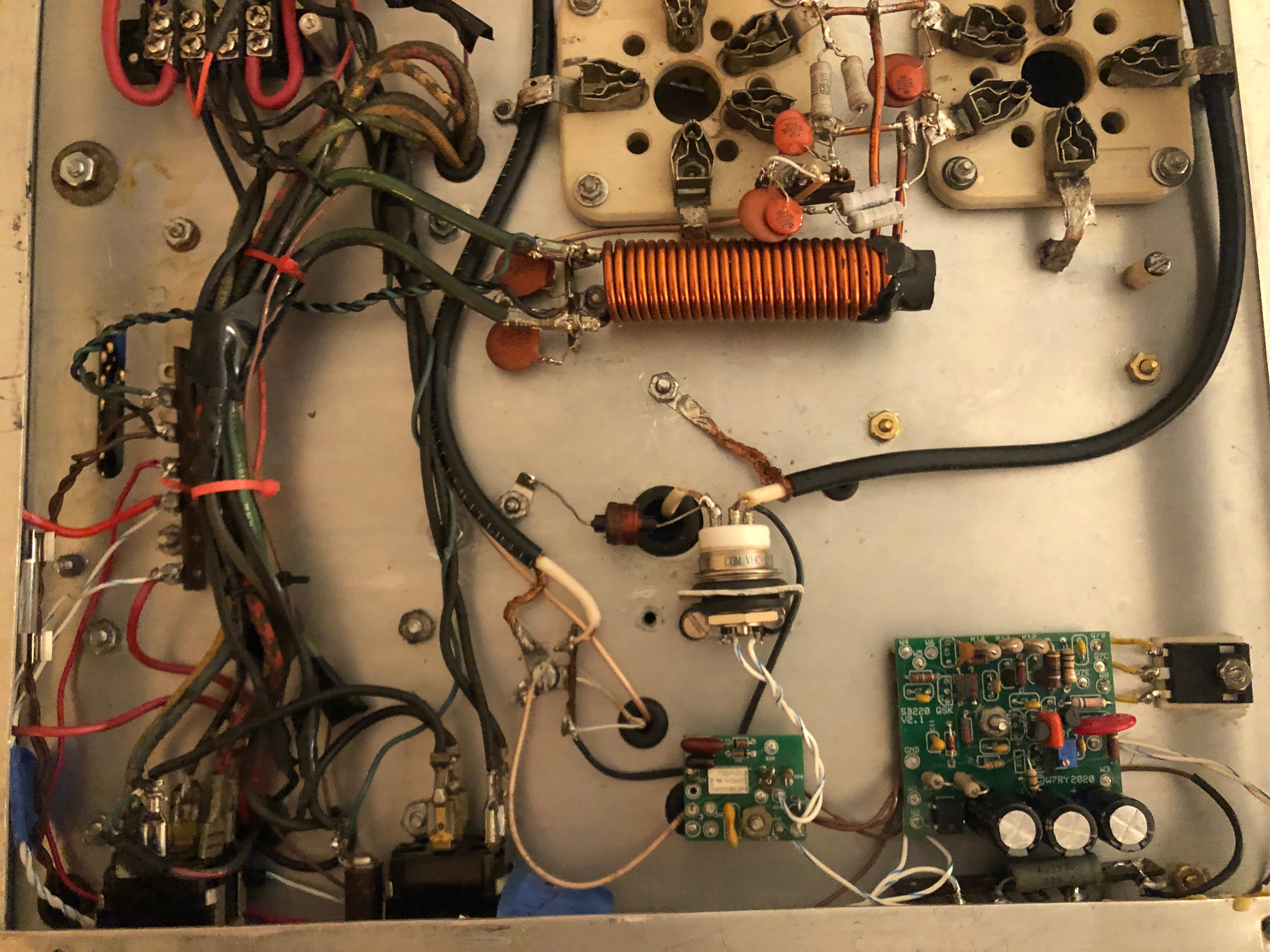 SB-220/221 Tuned Input Modification - by W1ZY