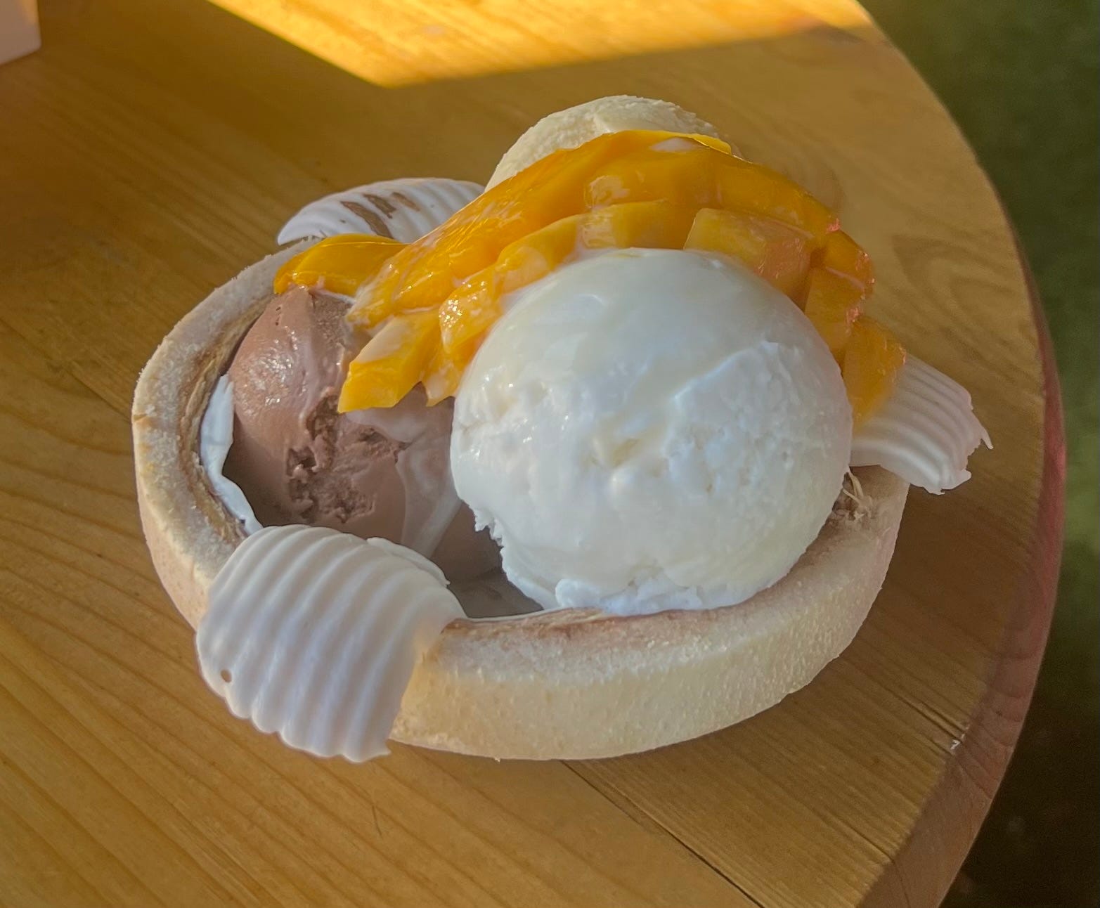 Popular Coco Bomb Becomes LV Dessert Hub