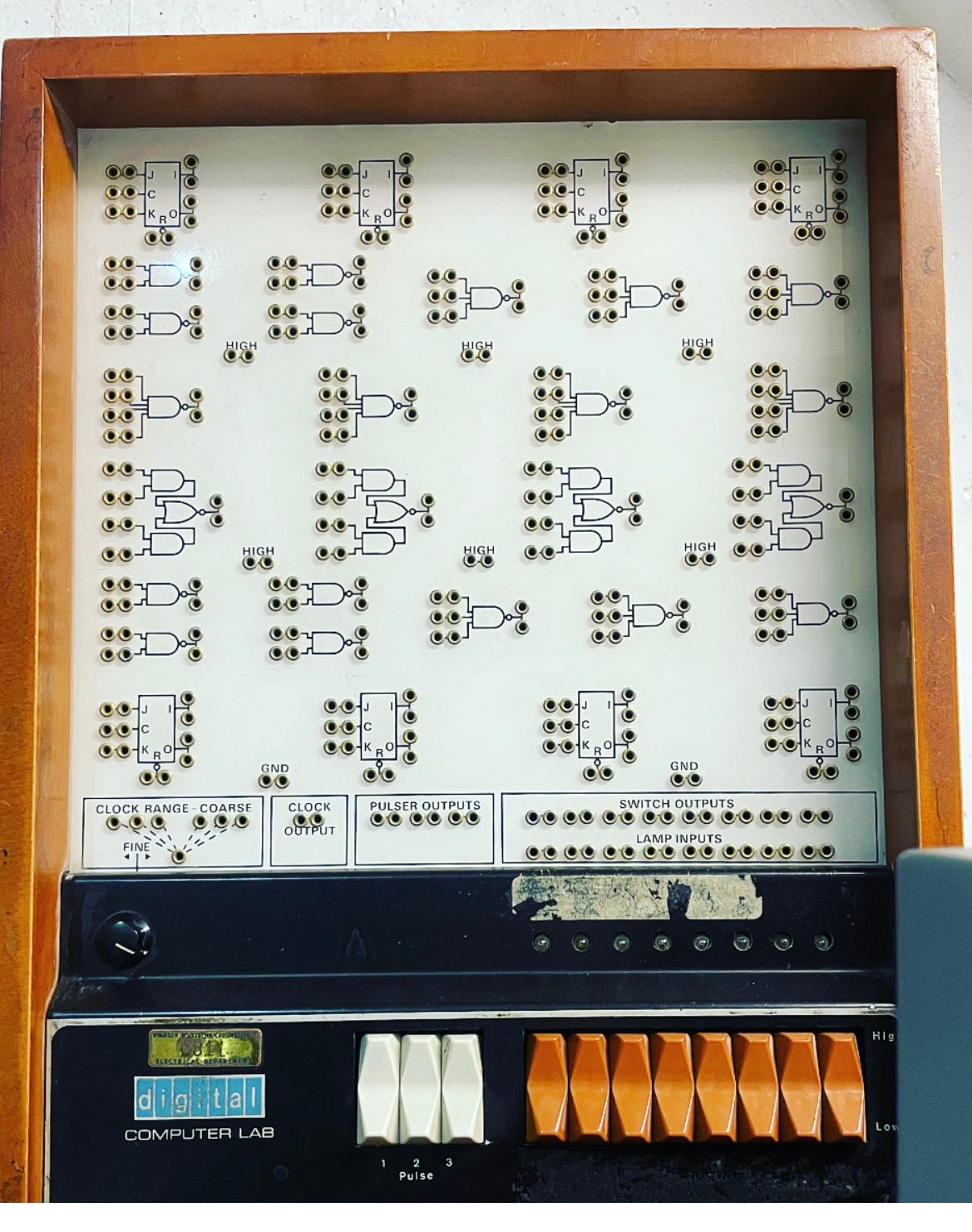 No. 53 - Computer museums ⫶ Synthwave boy ⫶ Software Stories