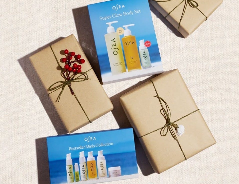 13 people share the best gift they've ever given AND received 🎁