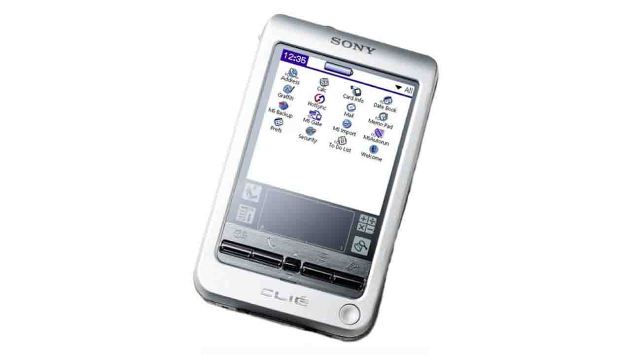 Complete Visual Guide to Sony CLIÉ (2000-2004)