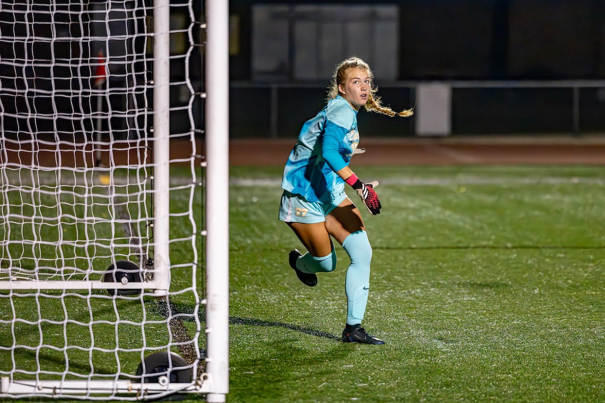 Wade's clean sheet, Joiner's PK lifts Beacons