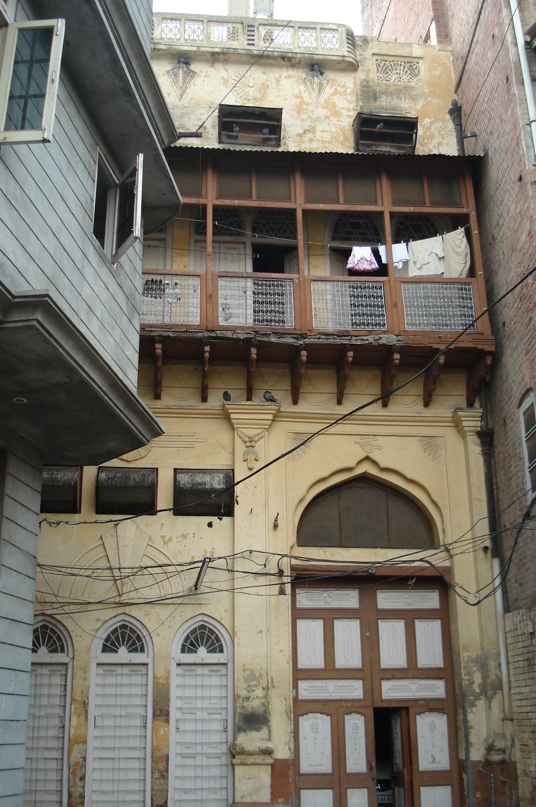 The Thanedar's House - Ayush’s Substack