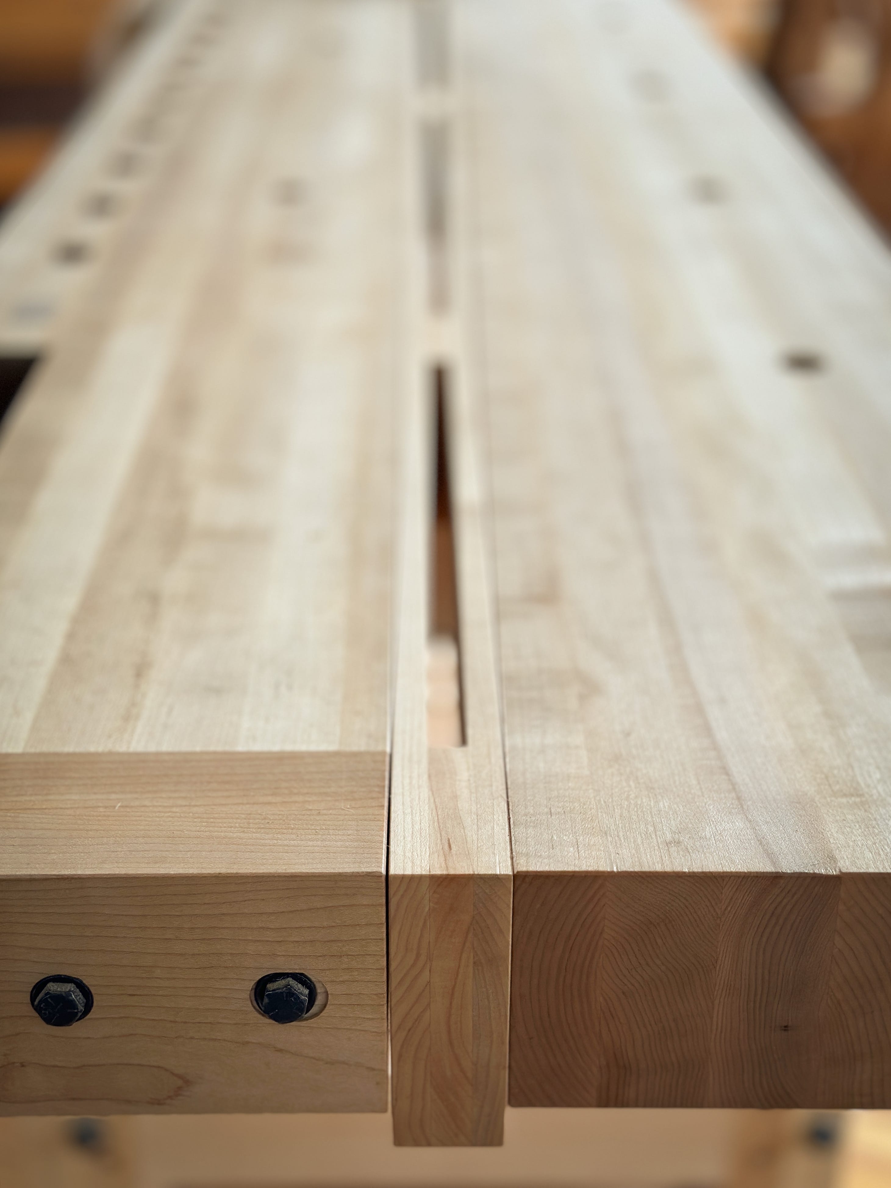 Benchcrafted Split-top Roubo