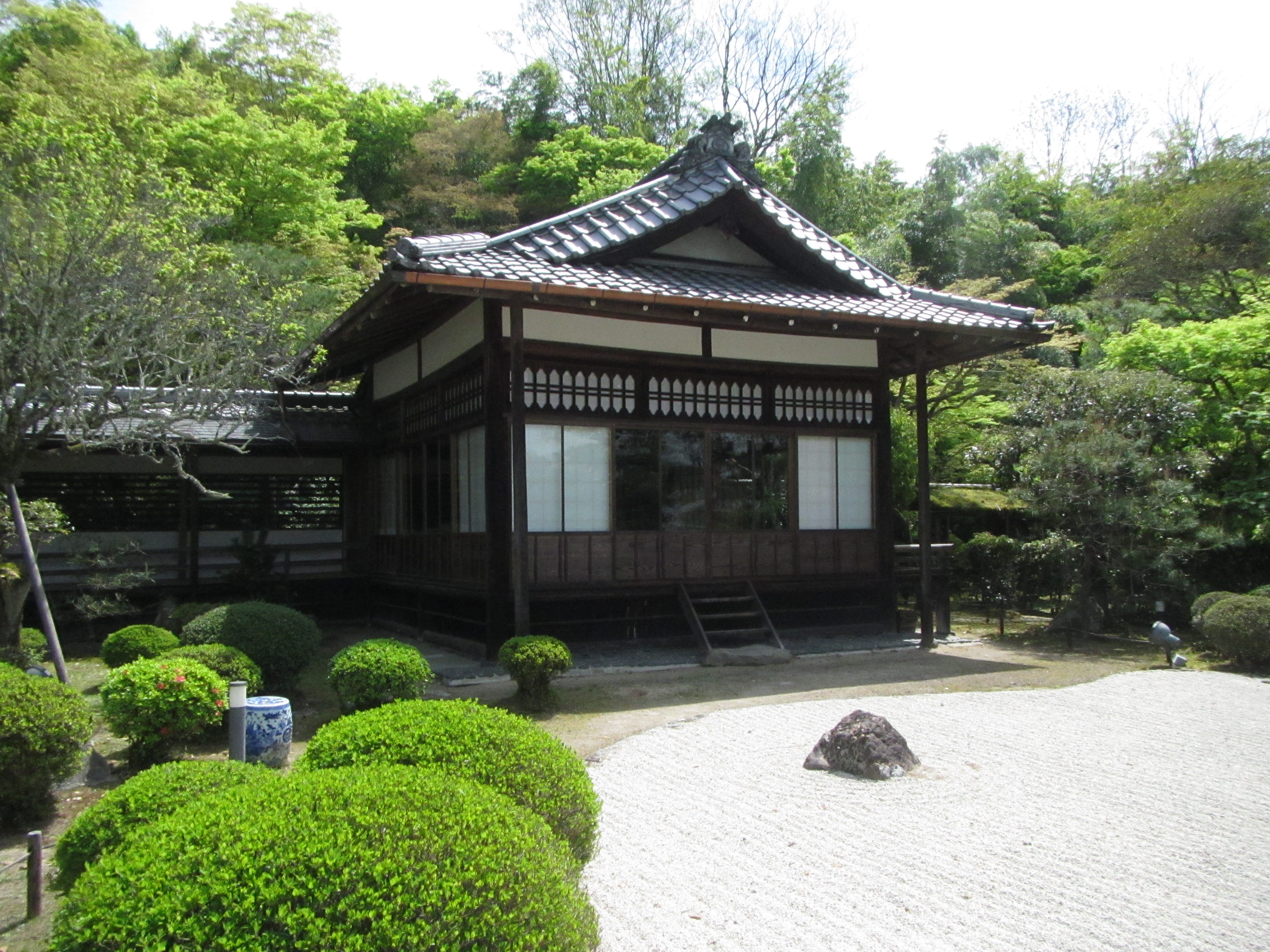 Two Christian "Zen" gardens - Rombald’s pilgrimages
