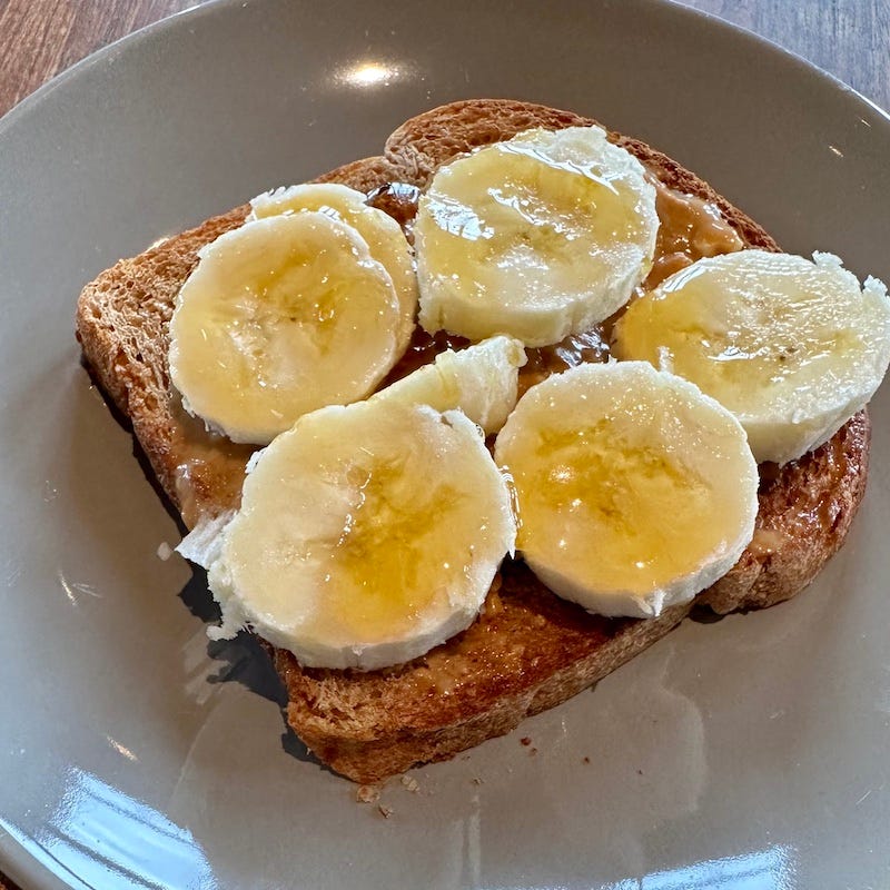 Sports Nutrition 101 to Stay Healthy & Run Well