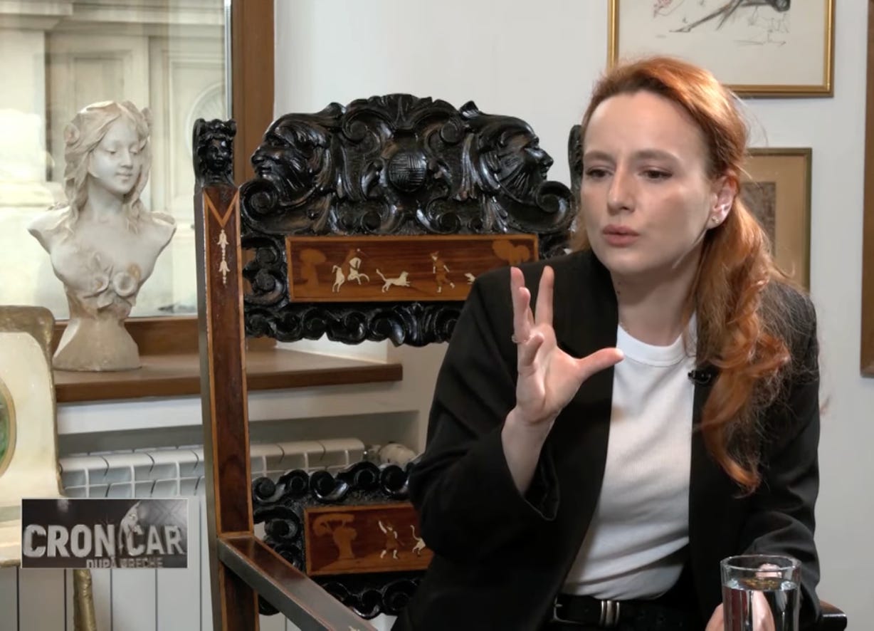 Ana Bianca Popescu e... Maria - by Radu Preda