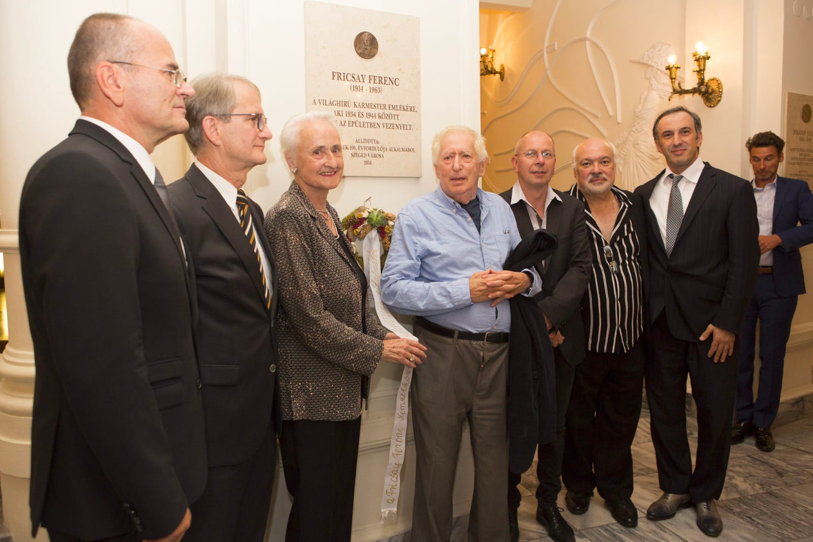 Tone Prose 54: Baton Wars - Tone Prose