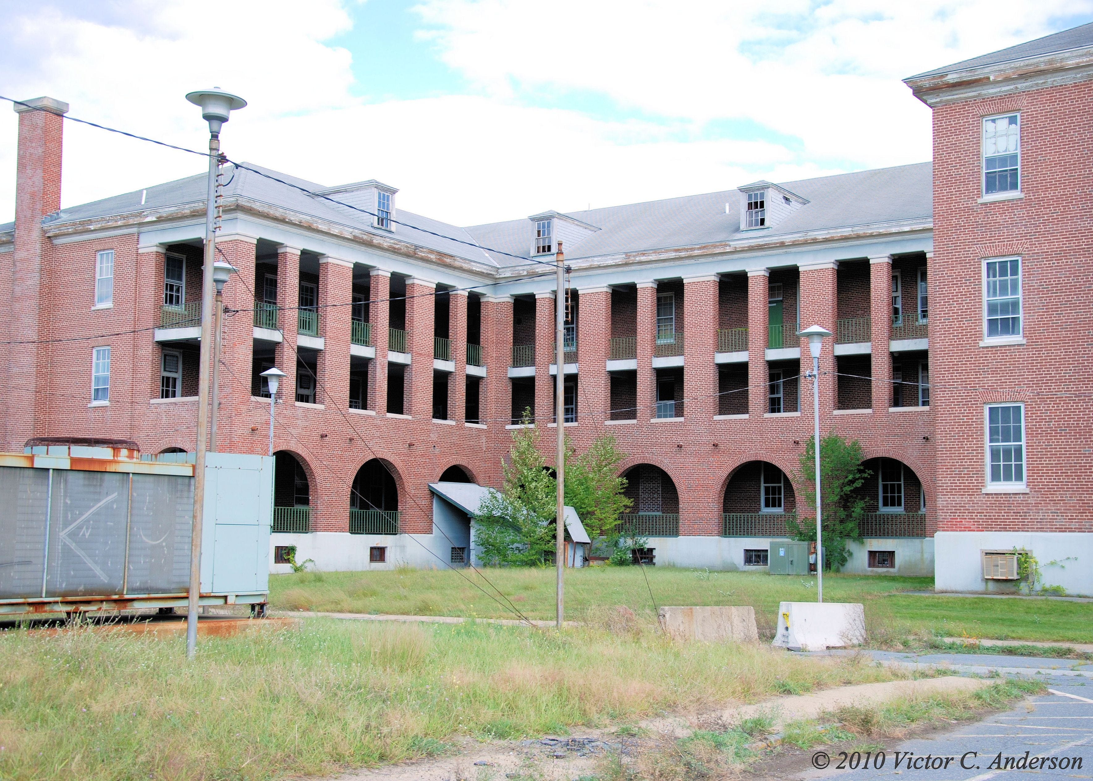 04.26.2024 - by Scott Van Voorhis - Contrarian Boston