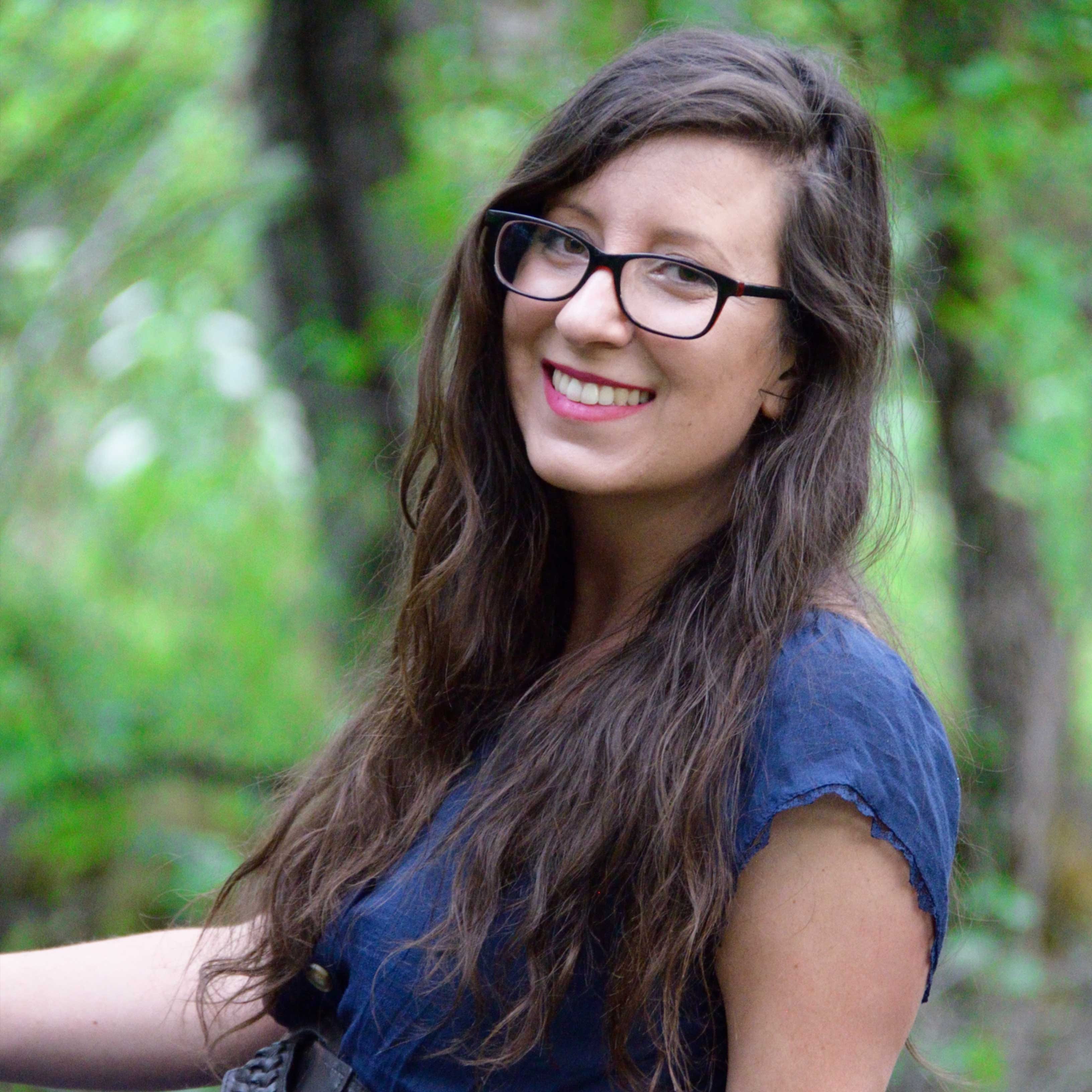 Danielle Apple | Substack