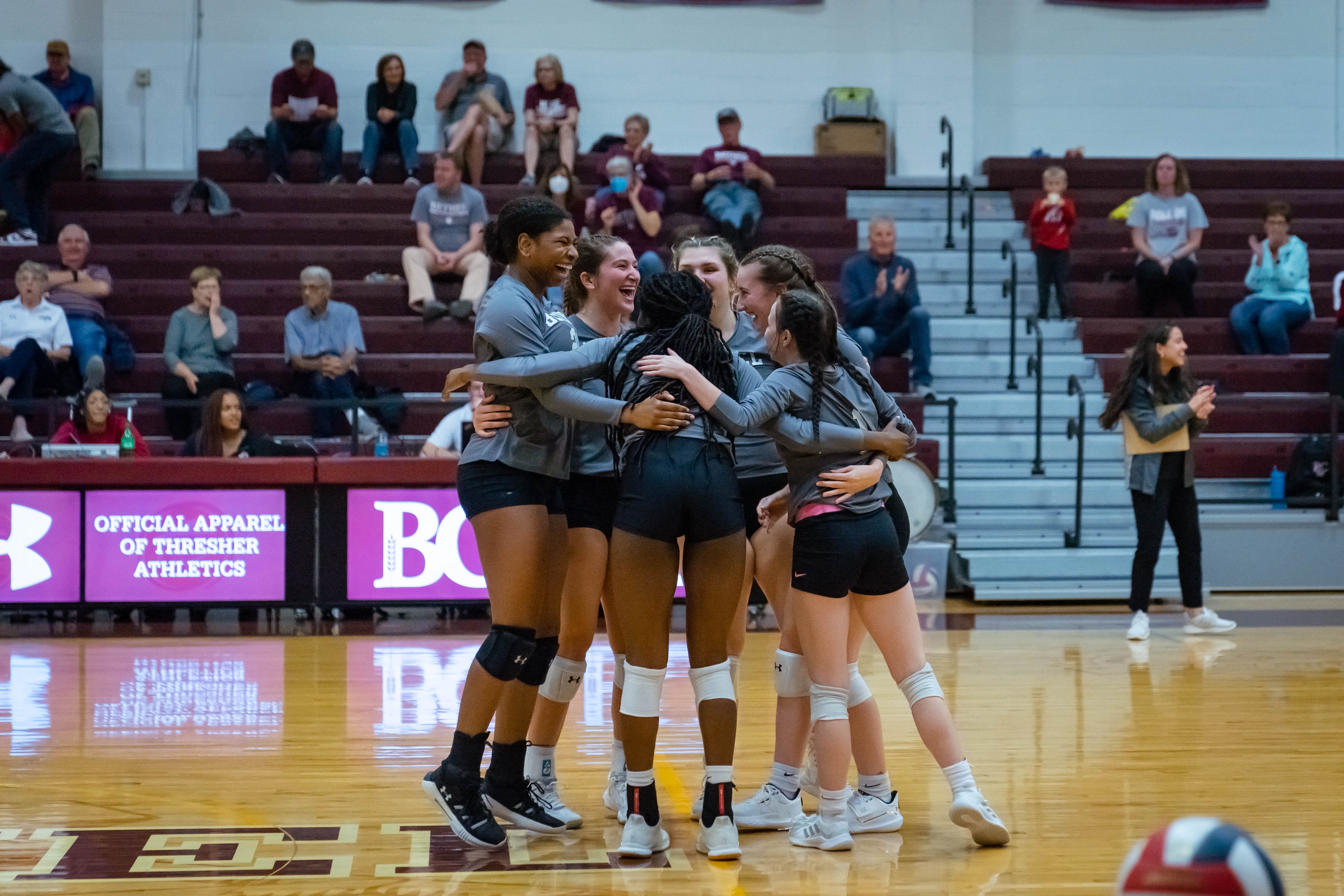 Bethel volleyball goes 1-2 in first tournament of season