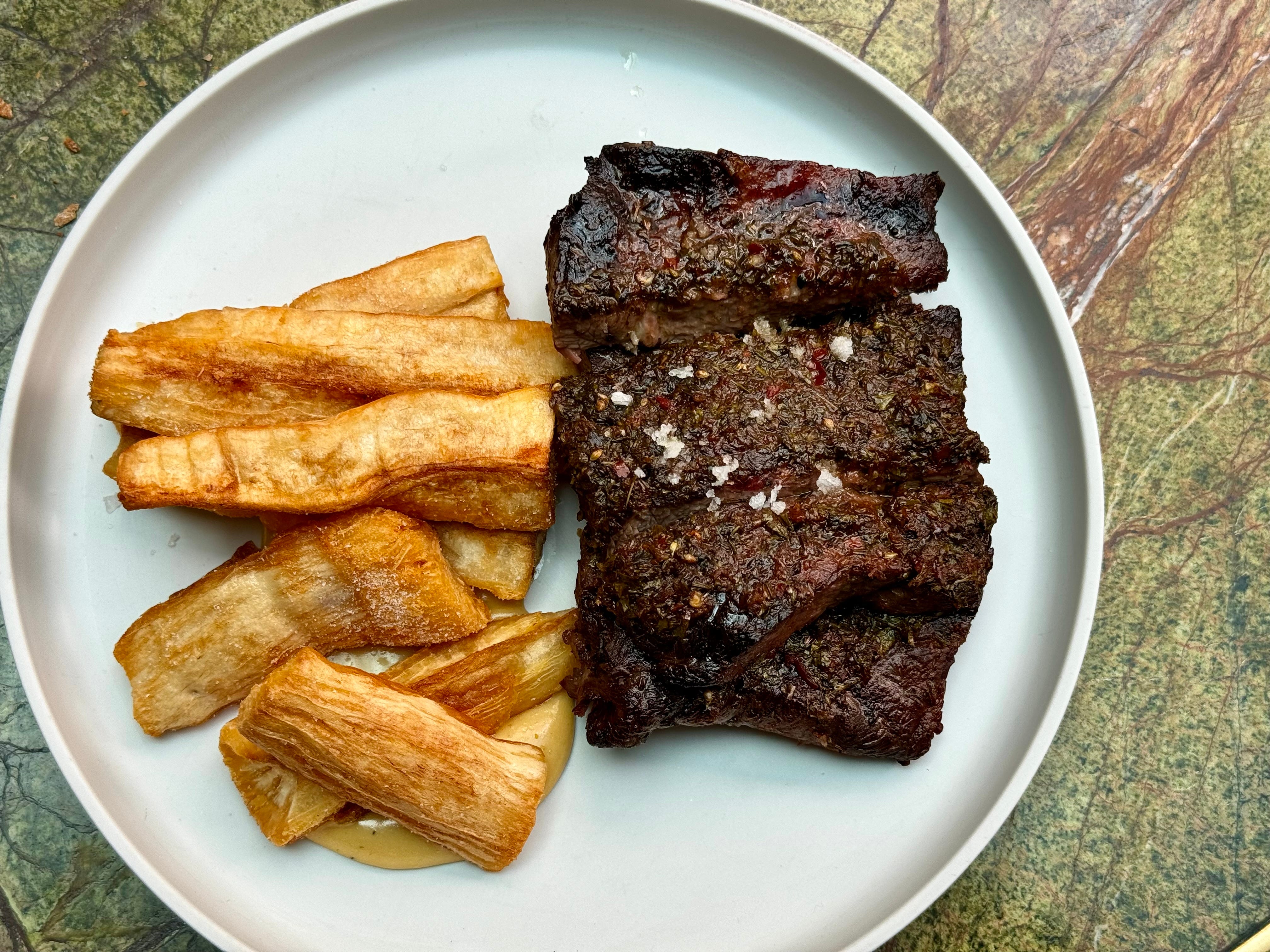 Restaurant Spotlight: Casa Cavia - by Tim Fitzgerald